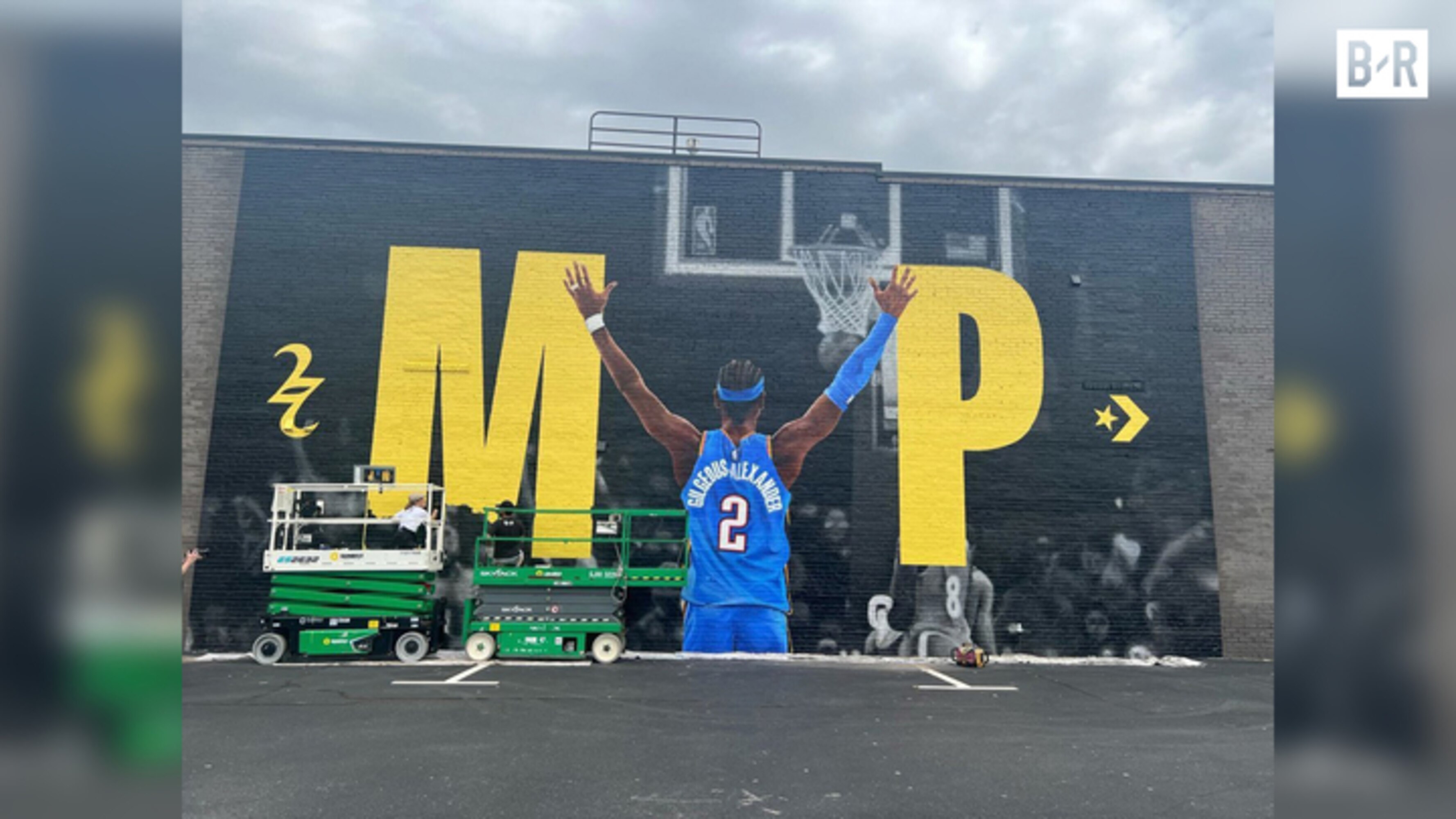 Shai Gilgeous-Alexander Honored for NBA MVP Win with Mural at His HS ...