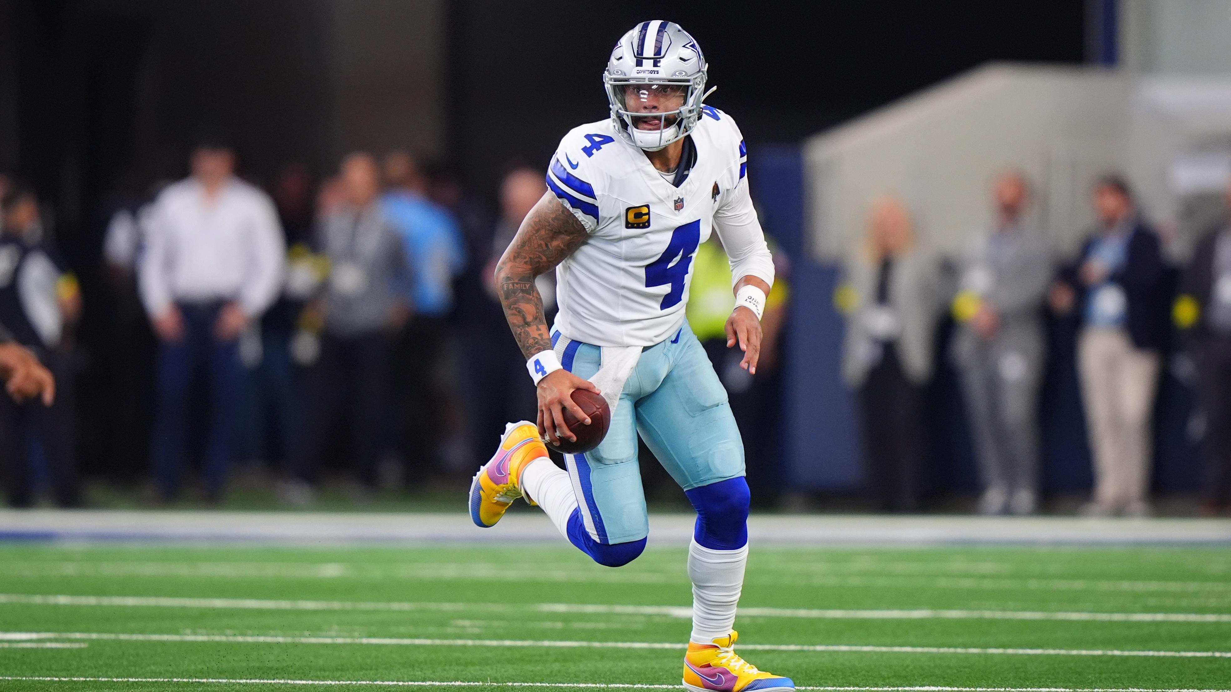 Dak Prescott Shades Lions, Makes Bold Prediction Ahead of Cowboys' Must-Win TNF Game