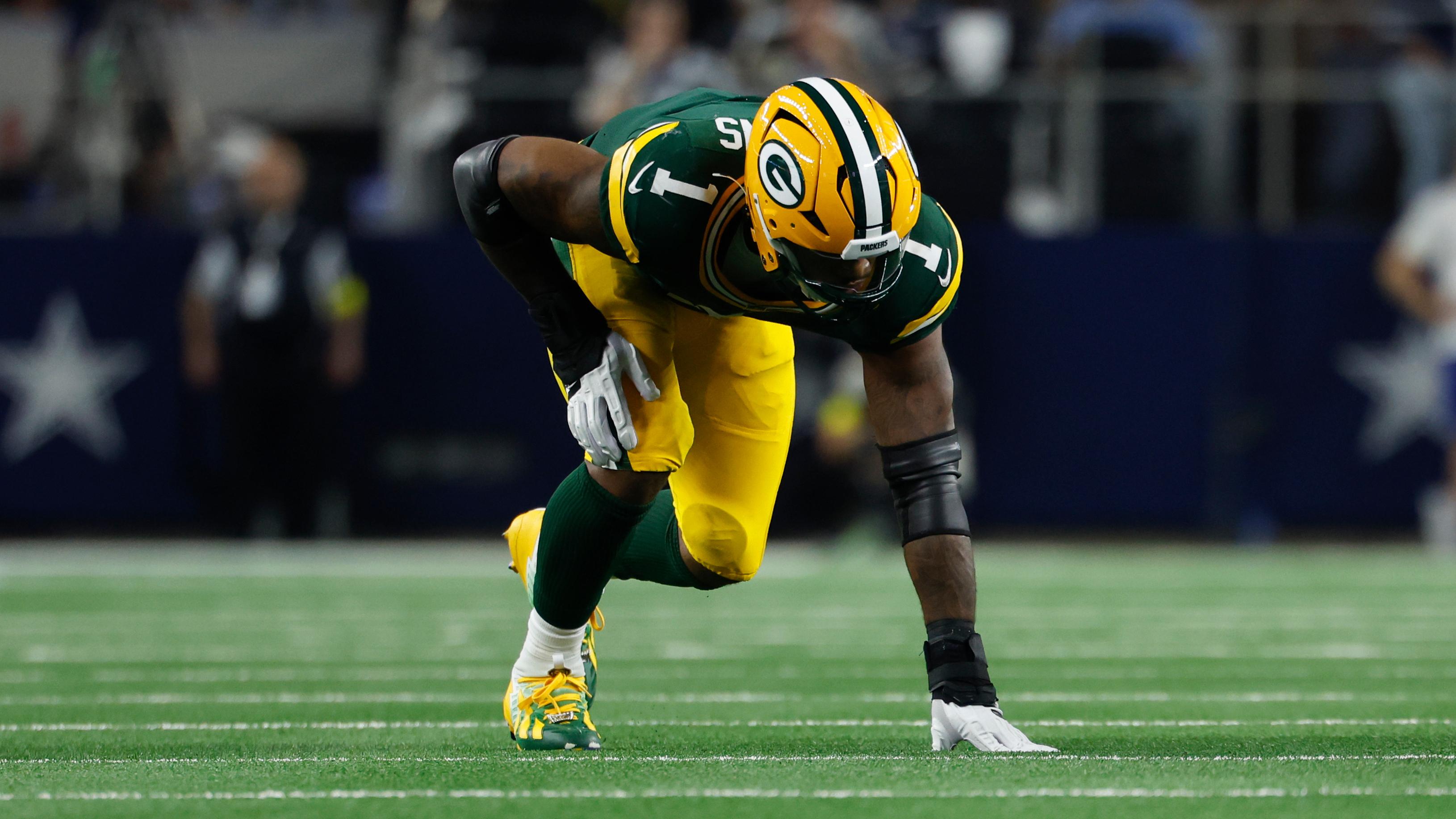 Micah Parsons Says 2022 Aaron Rodgers Jersey Swap Gave Him 'Boost of ...