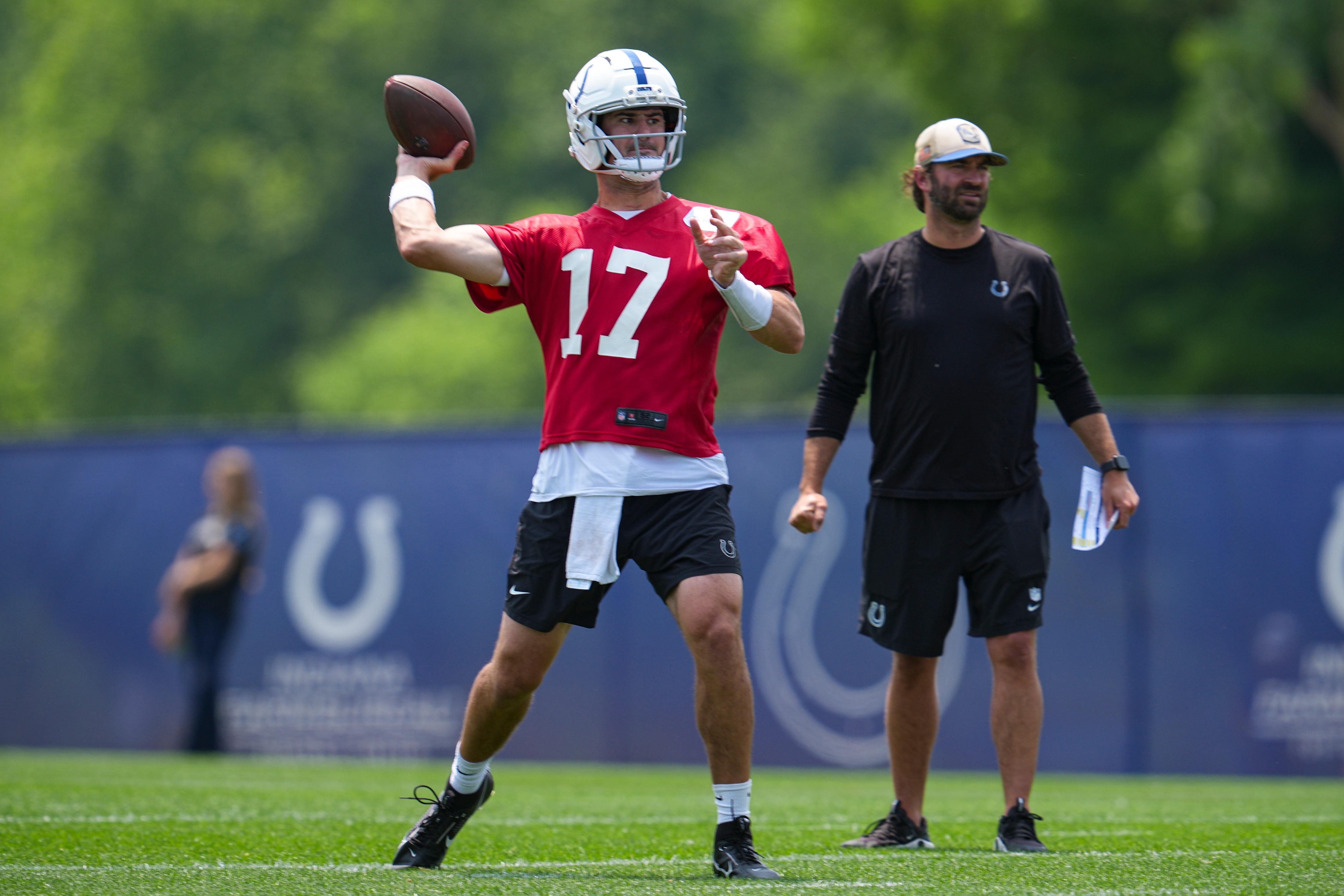 Daniel Jones Reportedly Has 'Significant Lead' Over Anthony Richardson for Colts' QB1