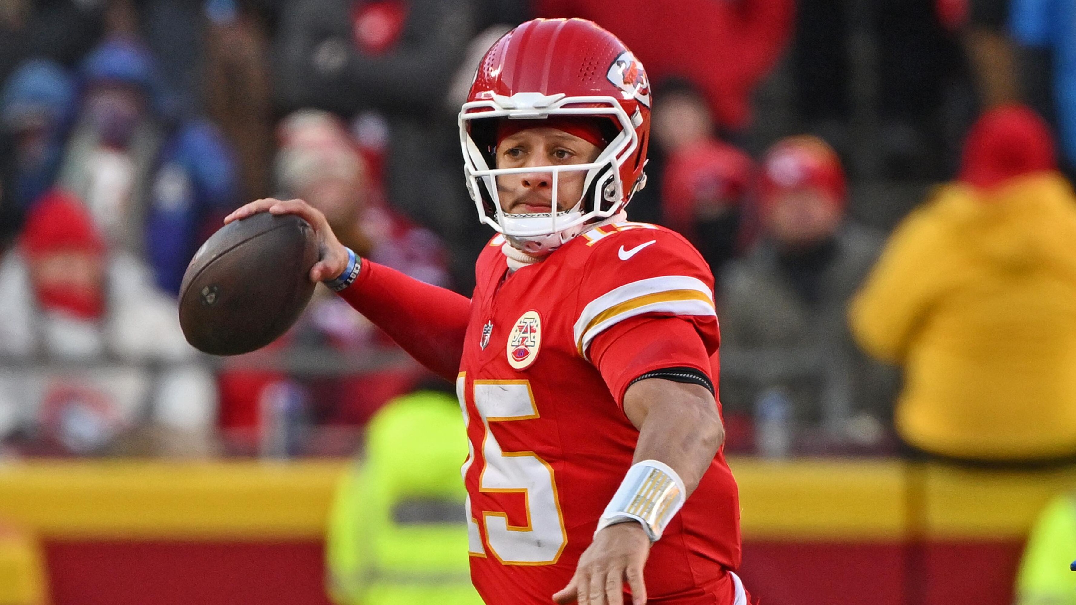 Patrick Mahomes, Chiefs Reportedly Restructure Contract, Updated NFL ...