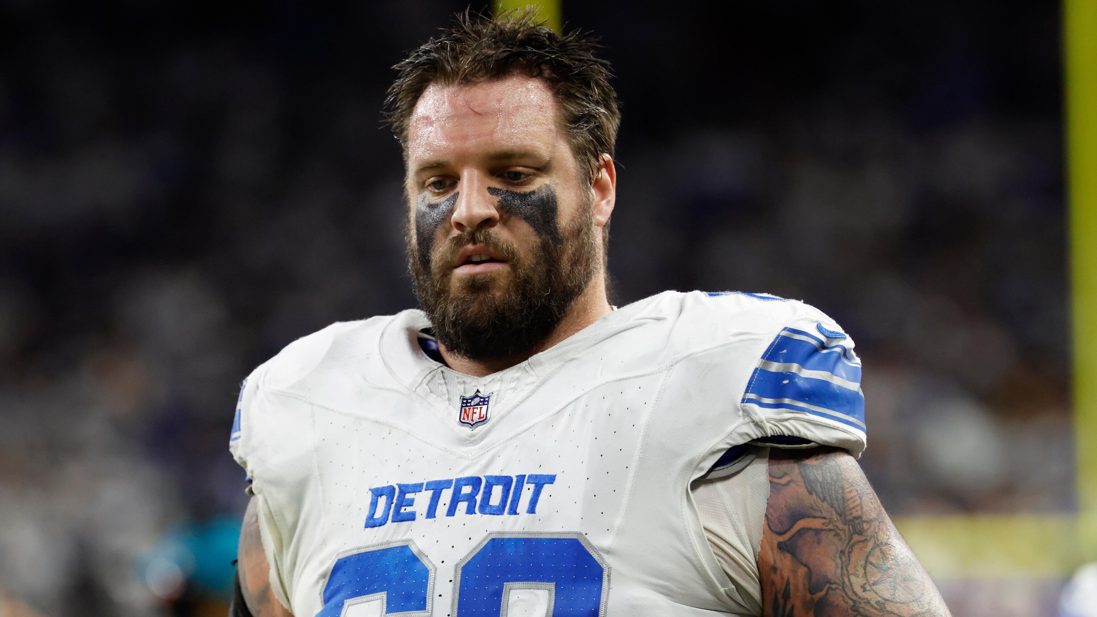 Taylor Decker Granted Release by Lions After Failed Contract Talks ...