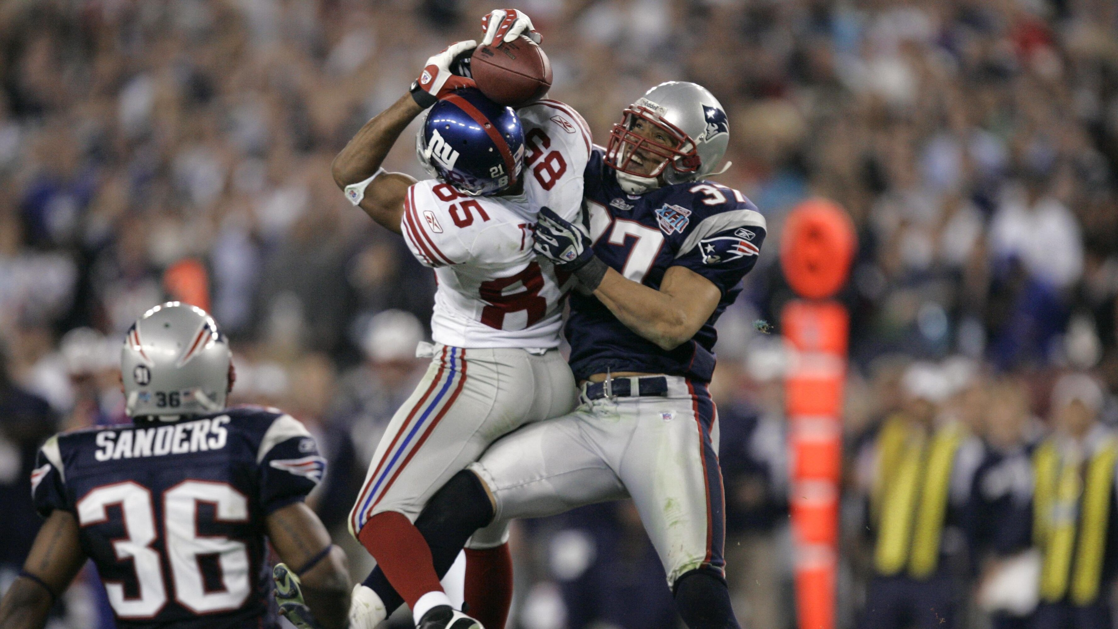 Giants Troll Patriots with 'Truman Show' Meme About David Tyree's Super ...