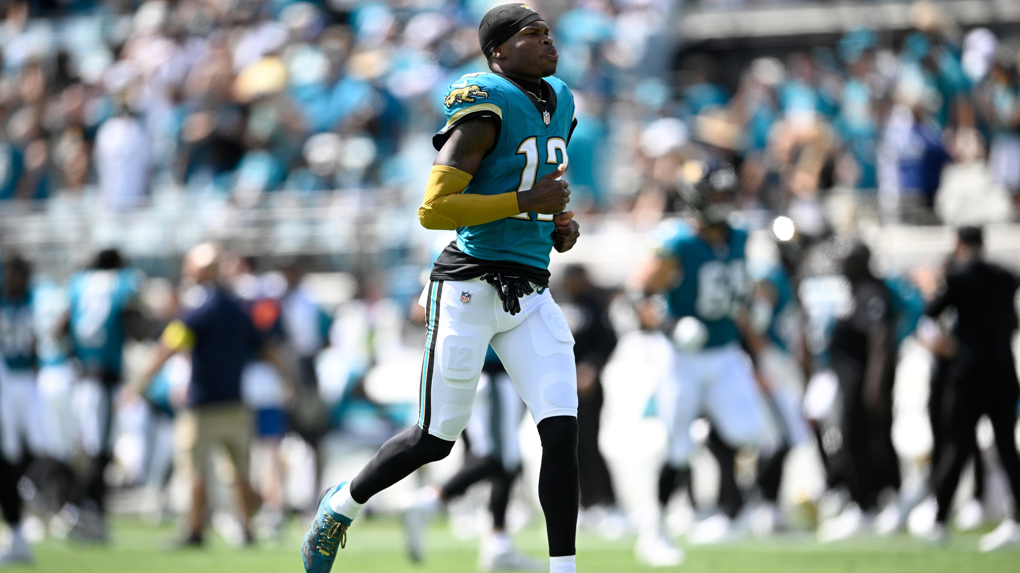 Travis Hunter Teases Weight Gain in New Video Amid Knee Injury Rehab ...