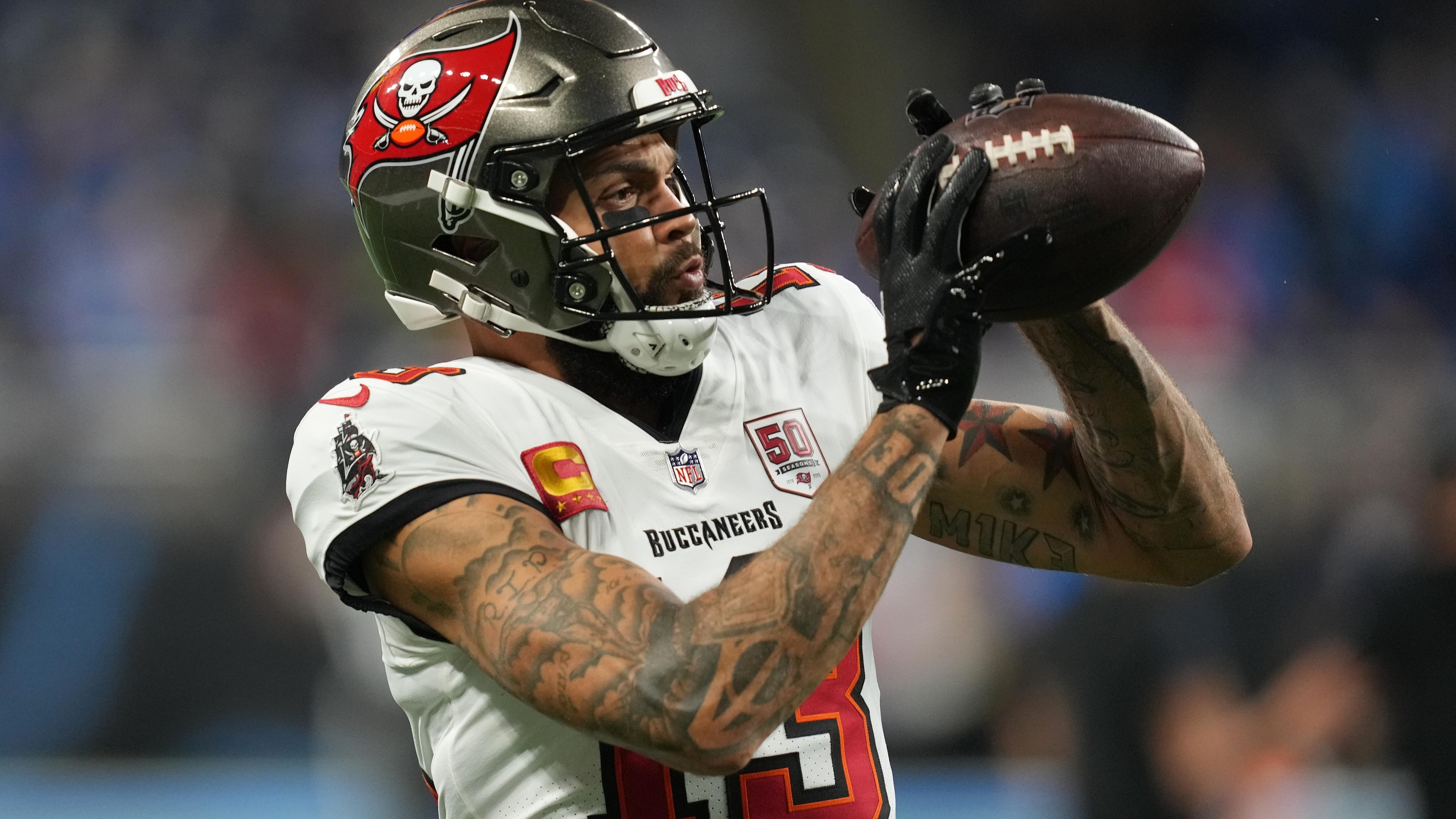 What's Mike Evans' Injury? What to Expect from Bucs' WR After Being ...