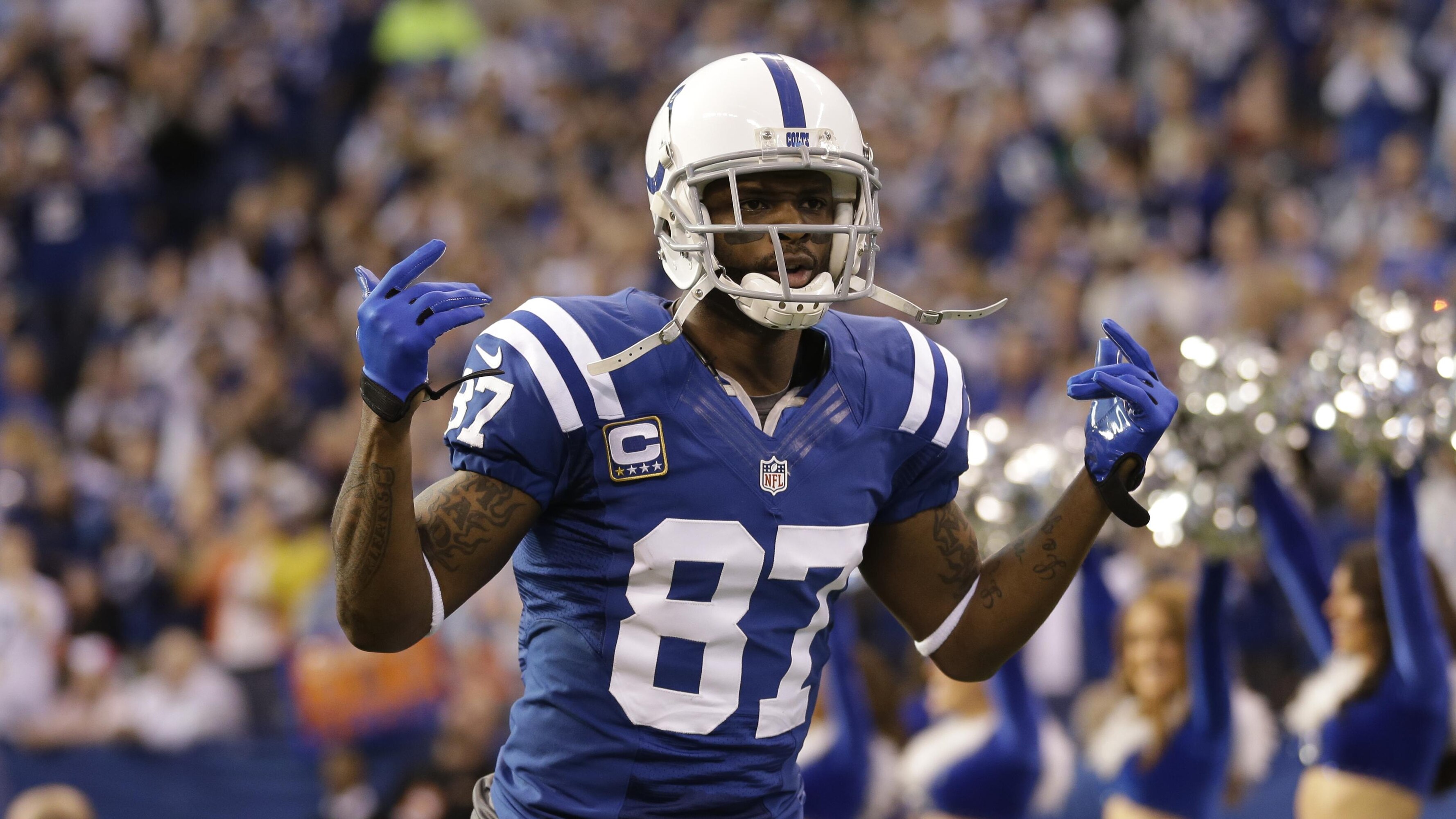 7 Best NFL Players Who Aren't in the Pro Football Hall of Fame