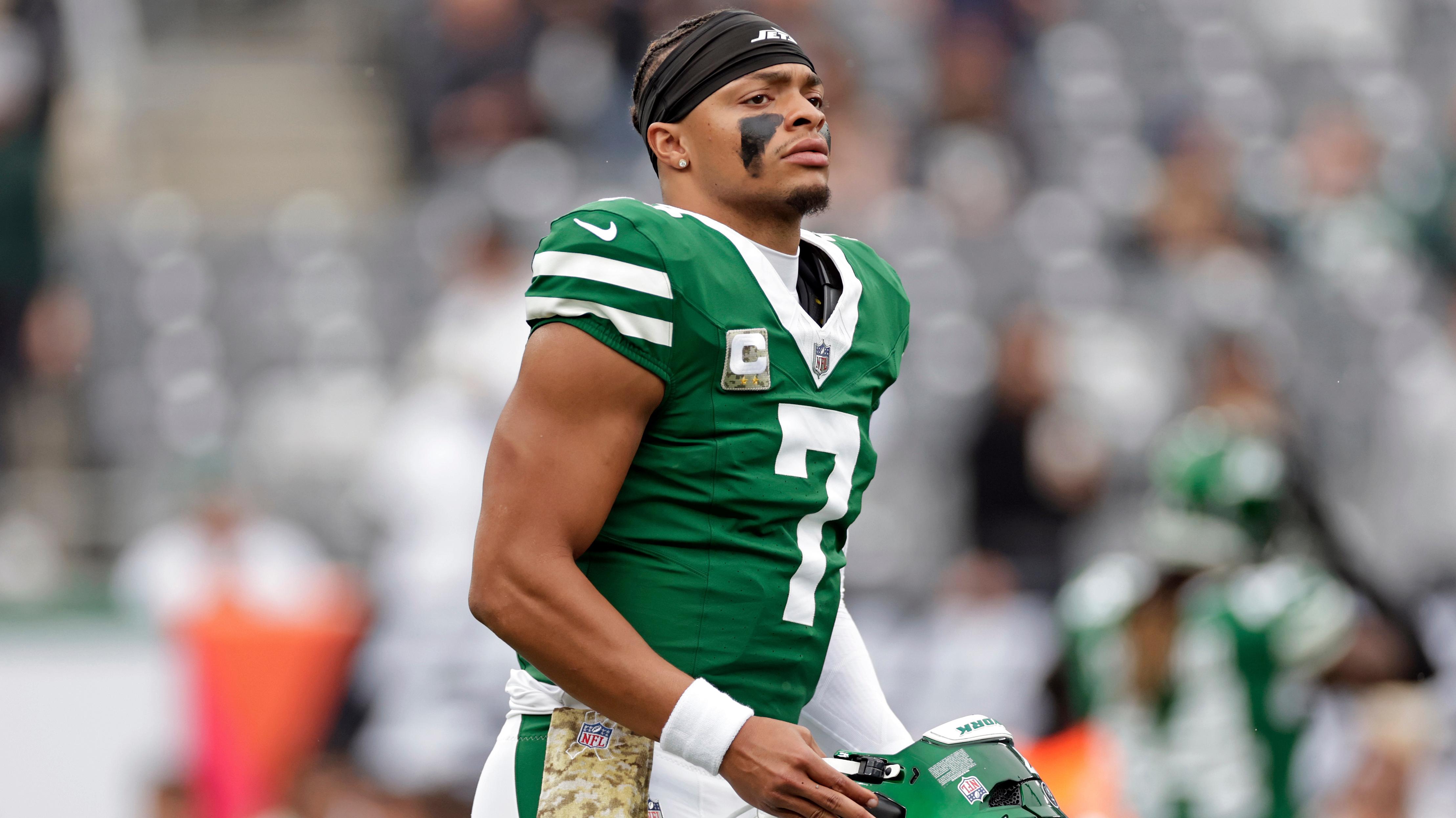 Justin Fields Placed on IR, What's Jets QB's Contract Status for 2026 ...