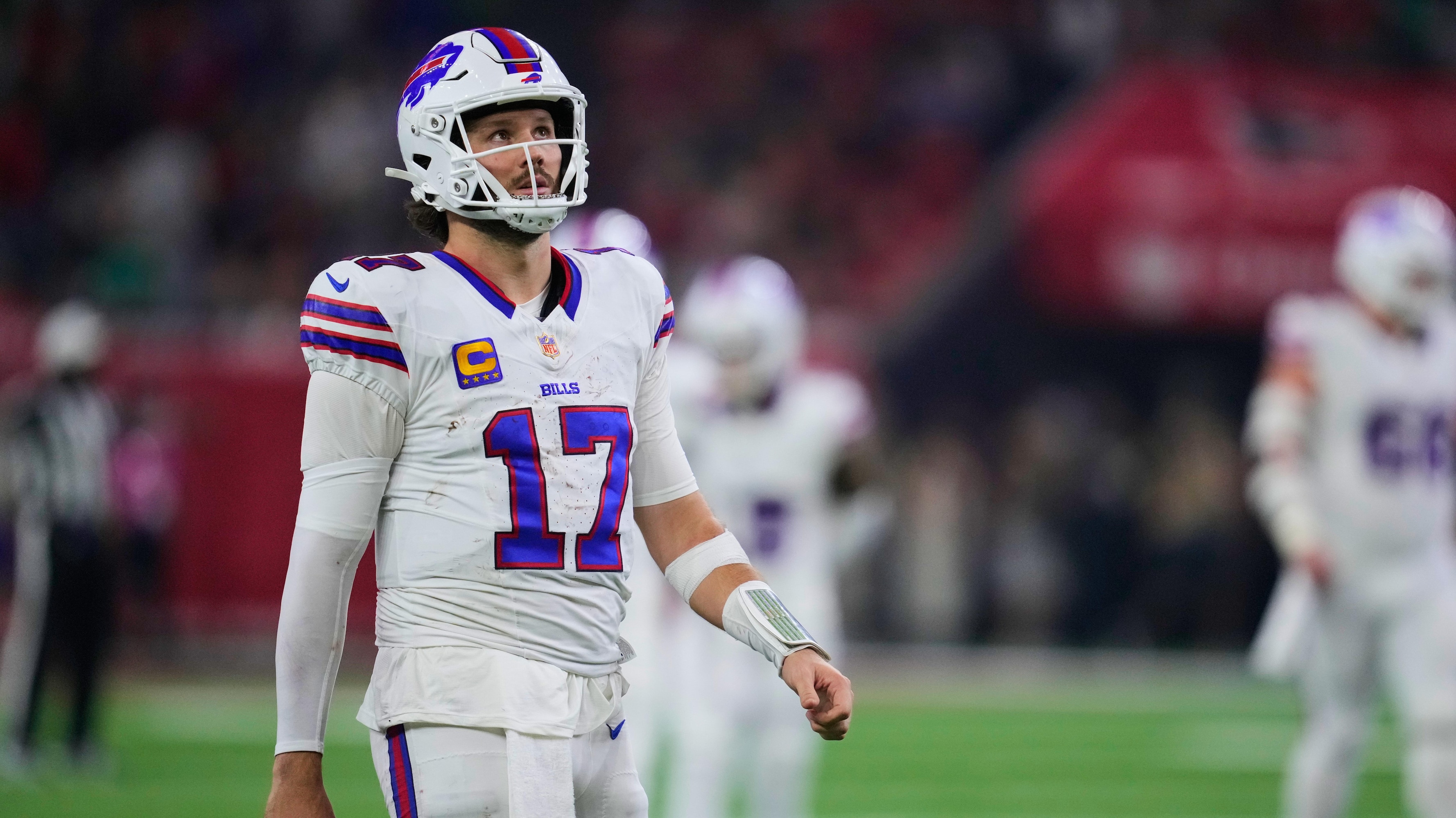 Josh Allen Reacts to Viral Heated Sideline Exchange, Injury and Bills ...