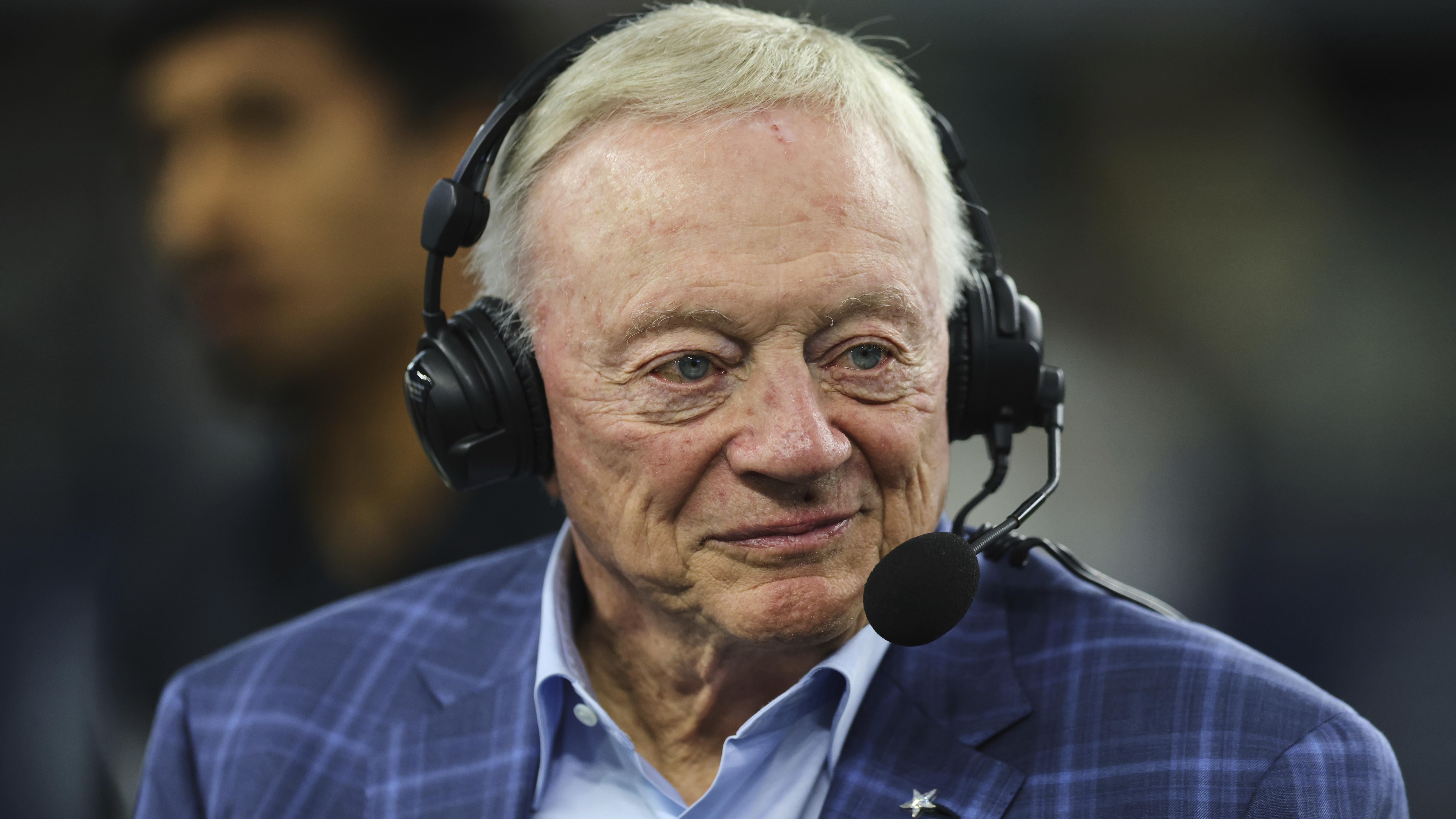 Micah Parsons Trade Was Reportedly Pursued by Eagles, Cowboys Had 'No ...