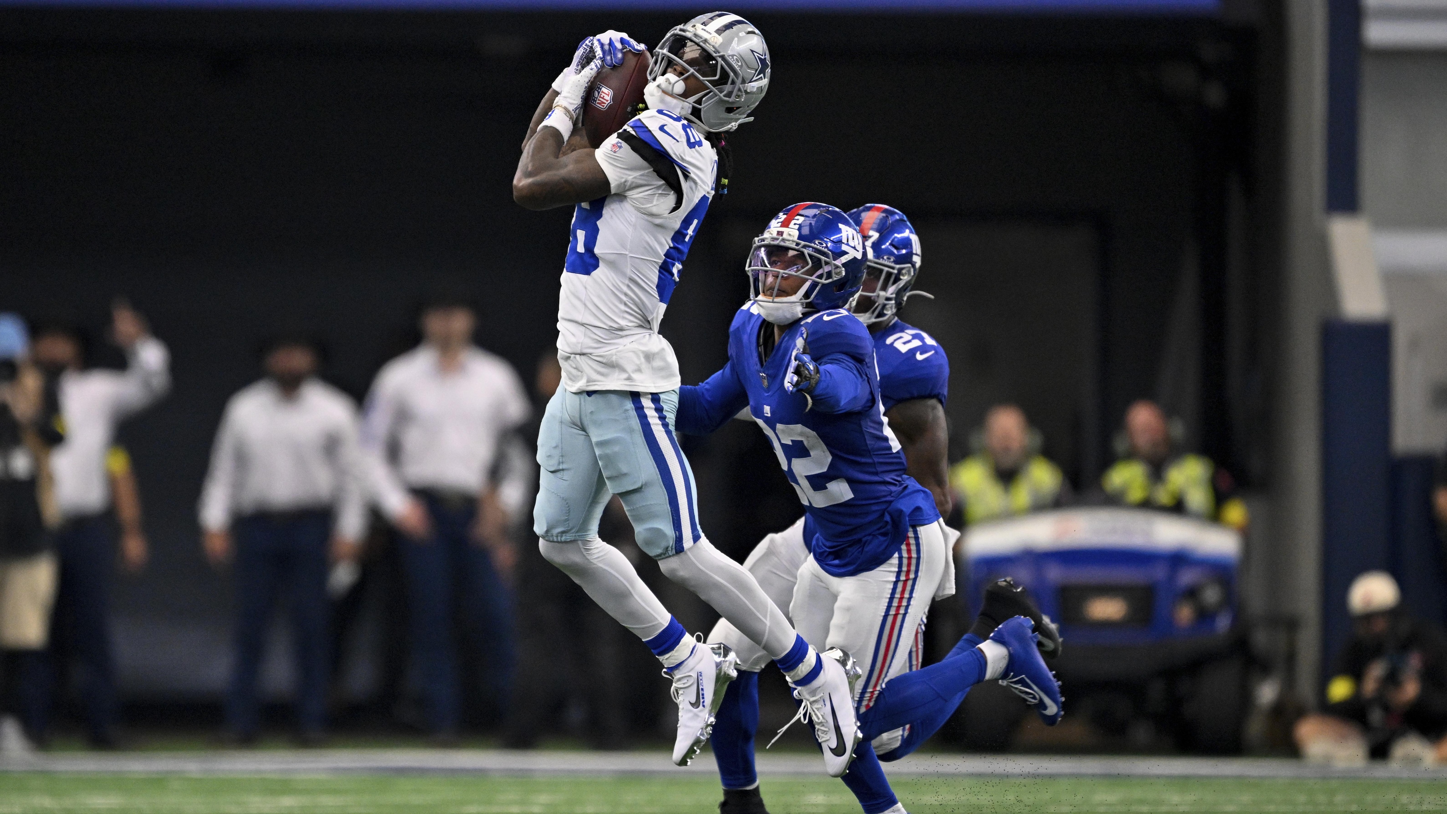 Cowboys' CeeDee Lamb Talks Playing with Baker, Kyler, Jalen Hurts at ...