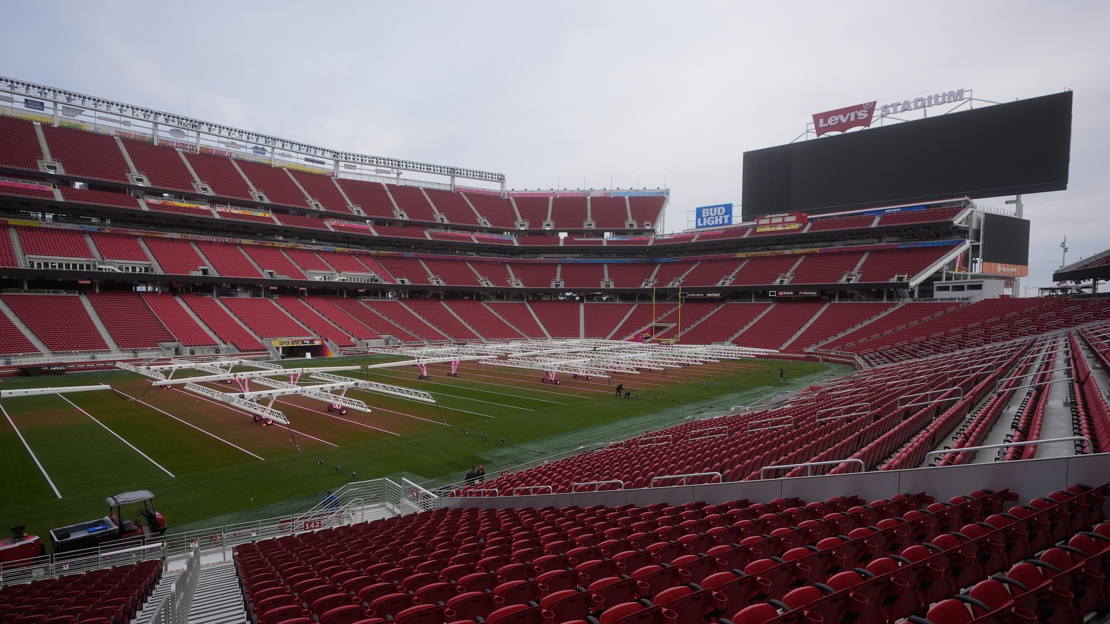 NBA, MLB, NHL, WWE, Major Sports Leagues to Join NFL in Wearing 'USA ...