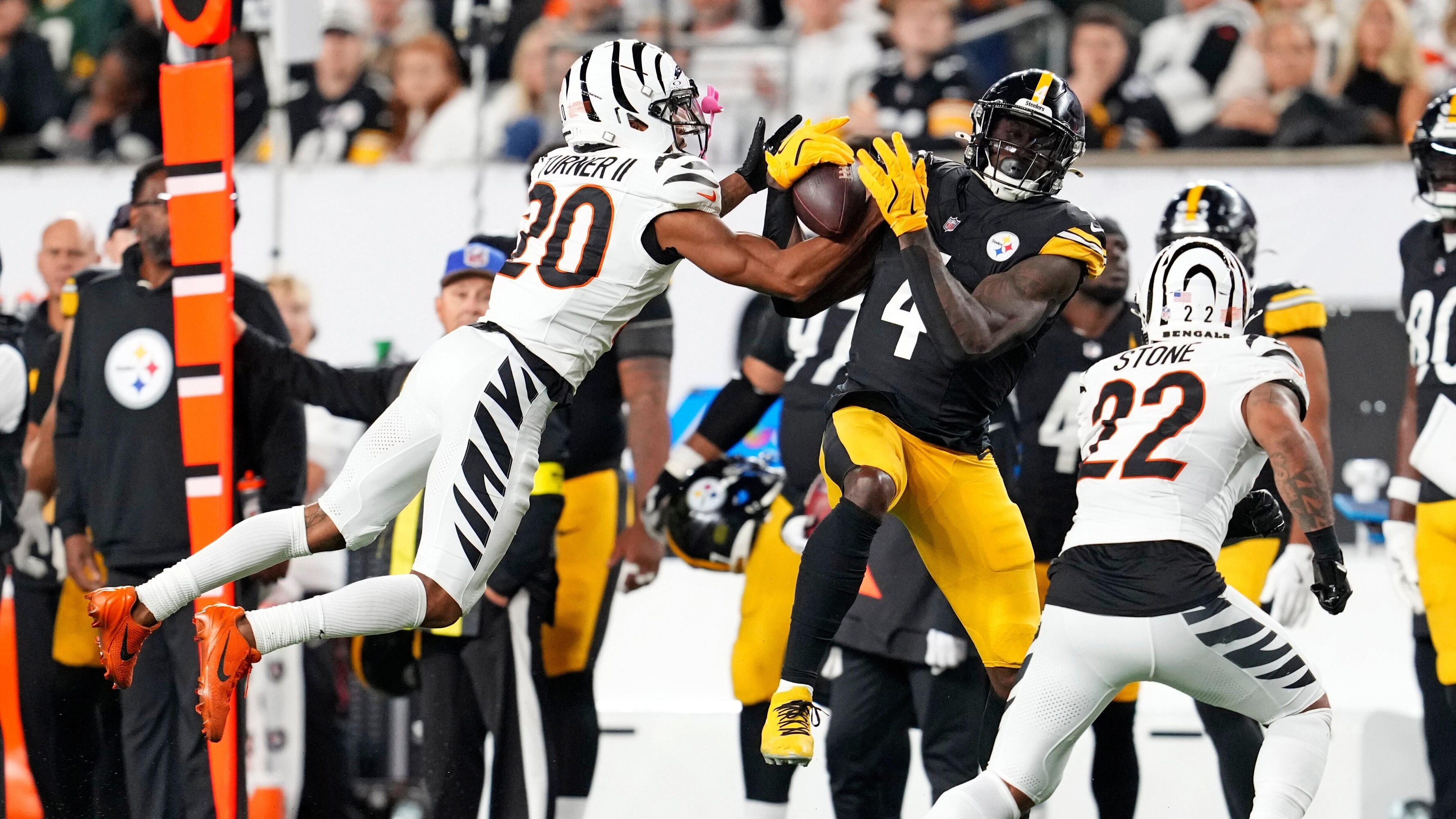 NFL Coach Blames DK Metcalf for Aaron Rodgers INT in Steelers' Loss vs ...