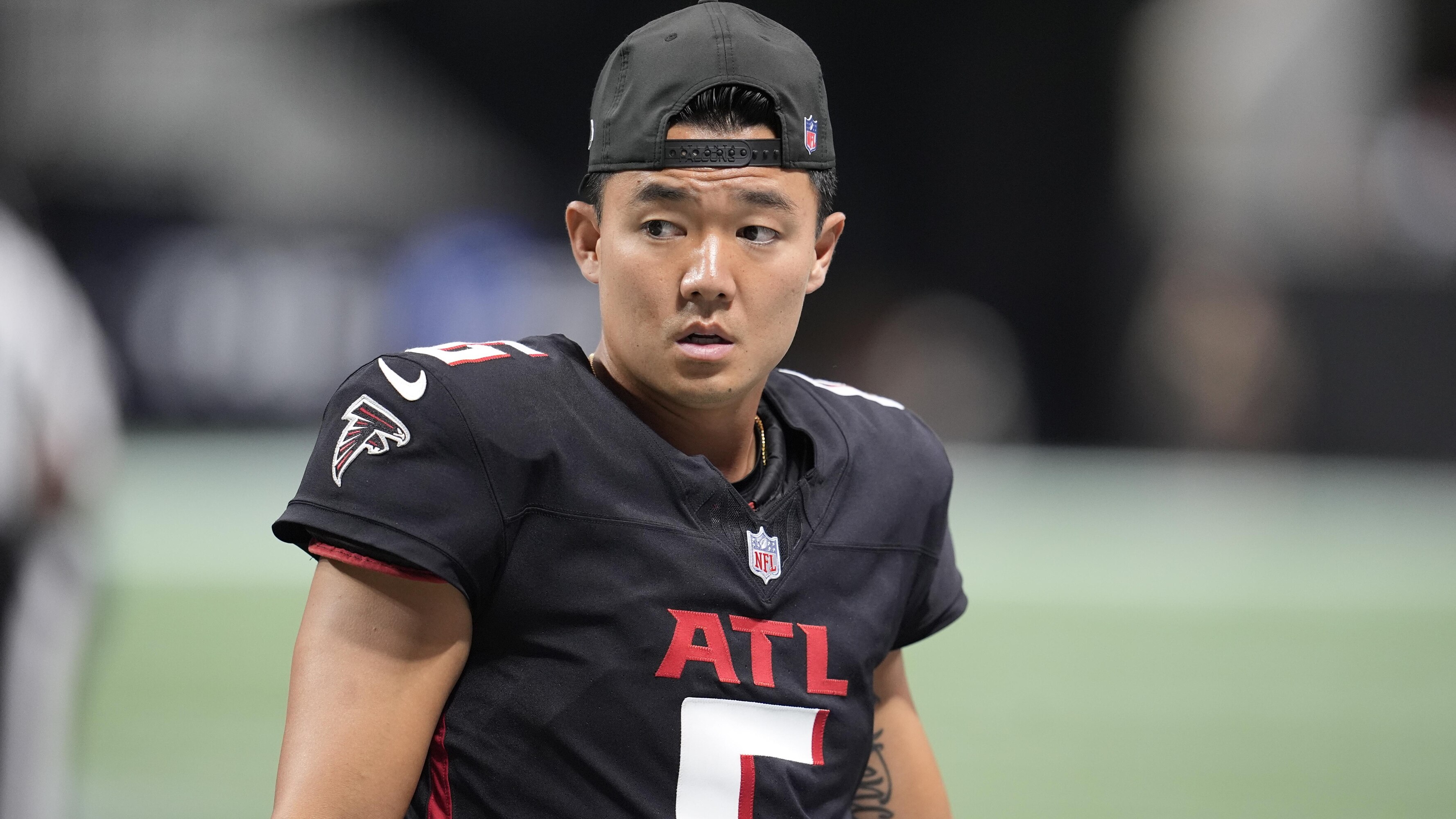 Falcons to Work out Kickers After Younghoe Koo Misses Game-Tying FG in ...