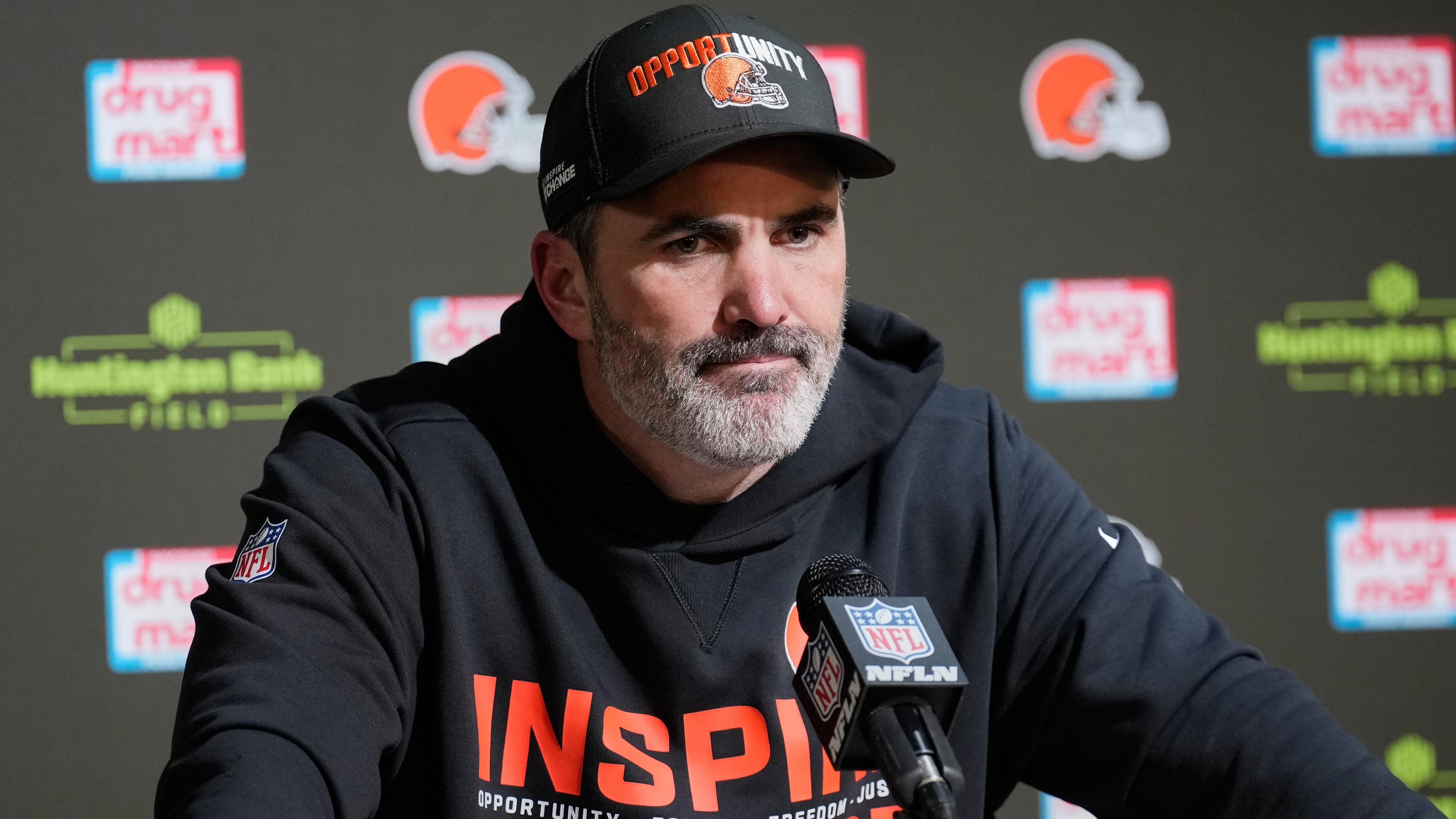 NFL Insider Updates Job Security of Browns' Kevin Stefanski, Andrew ...