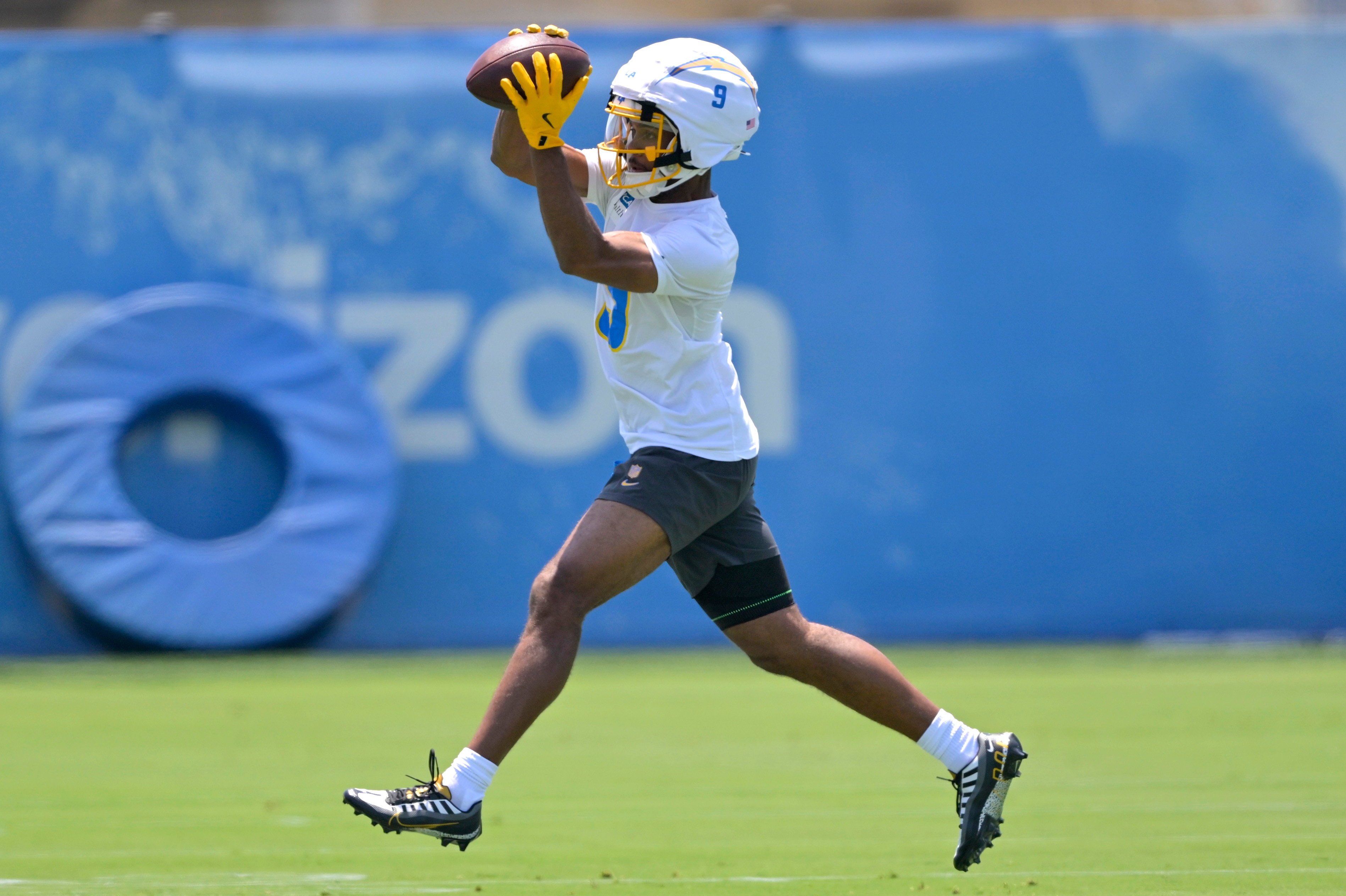 6 NFL Rookies With Potential to be More Exciting Than Travis Hunter in ...