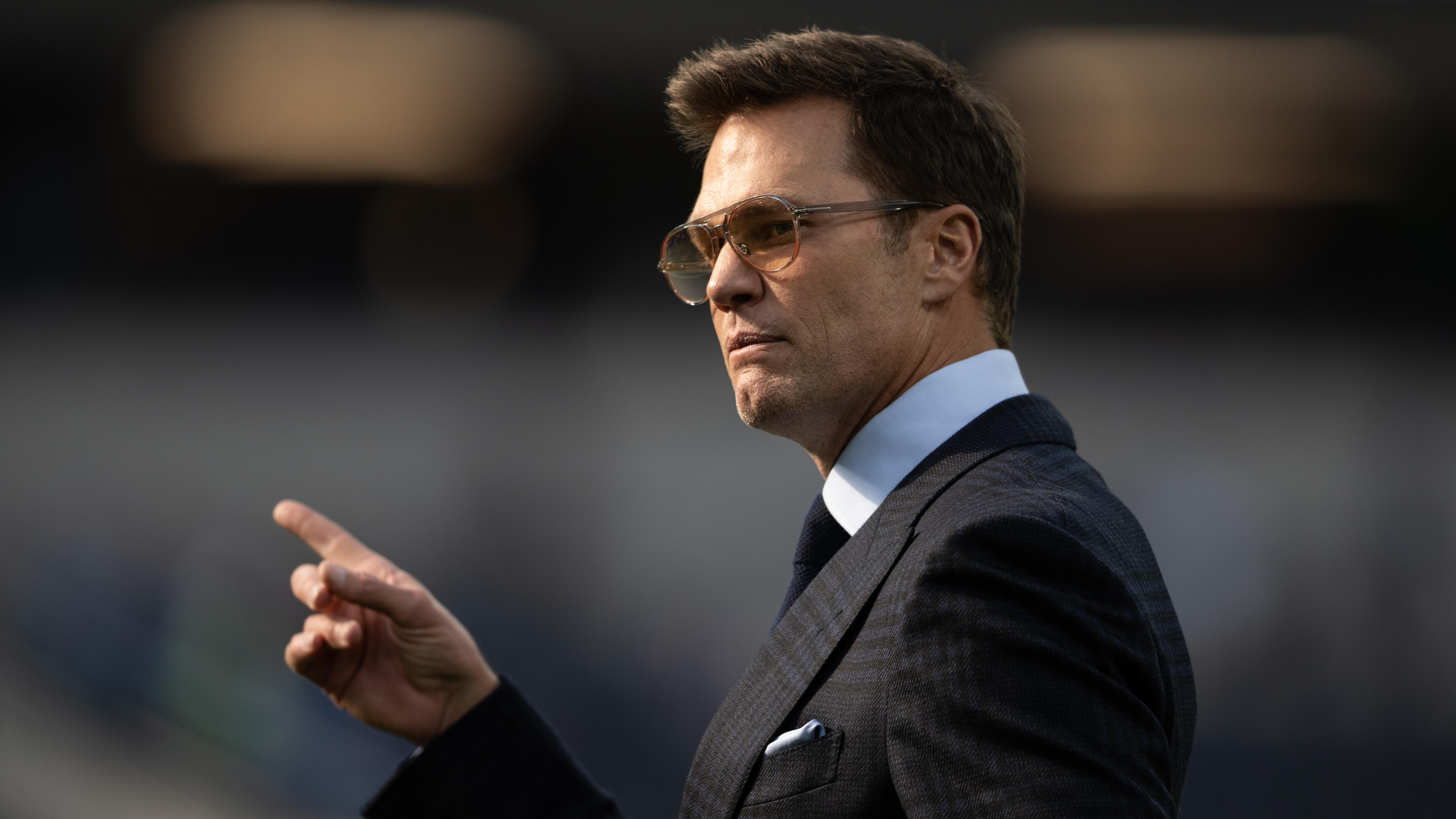 Tom Brady's Improvement in Broadcast Booth Impresses NFL Fans During ...