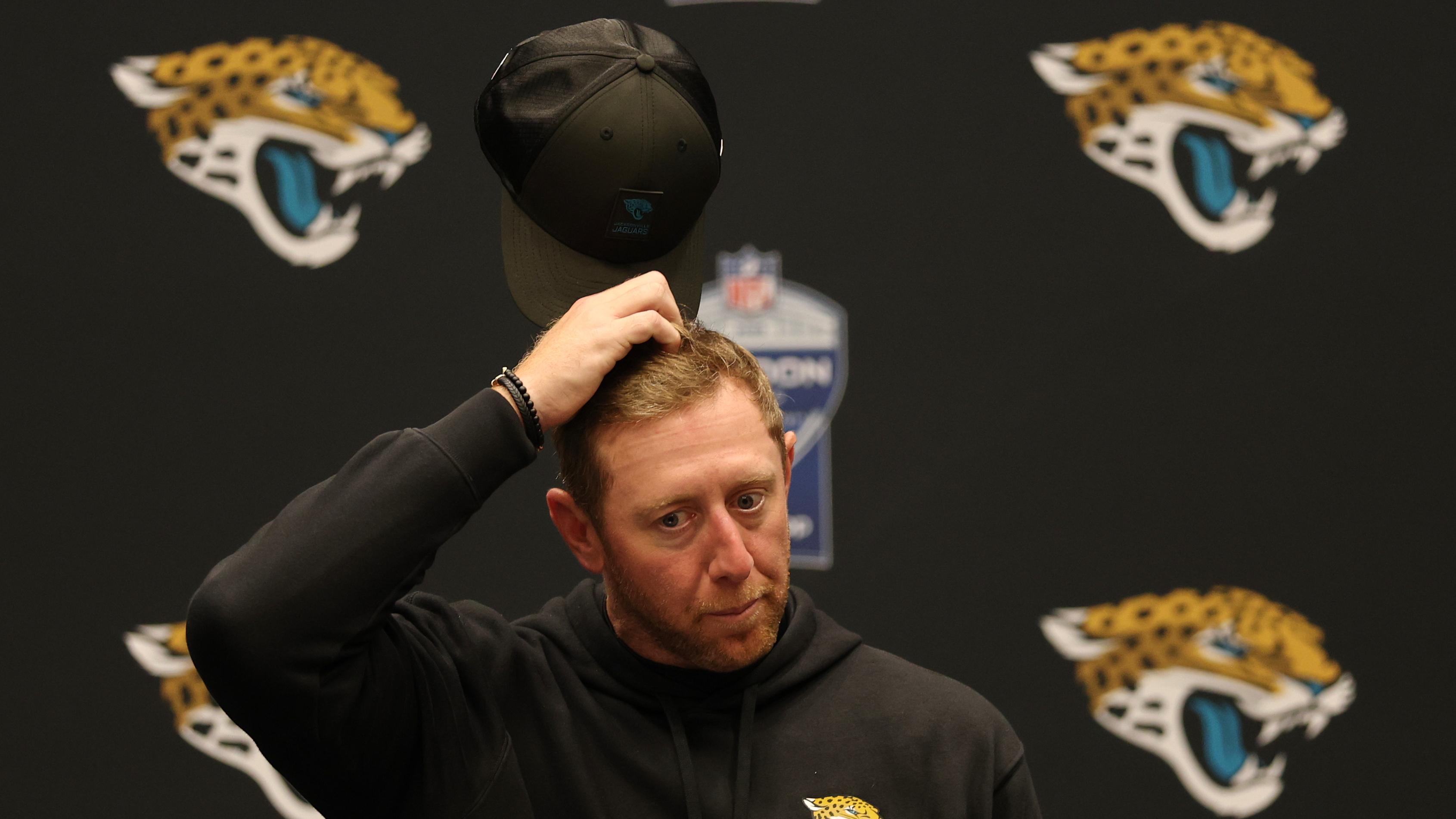 Travis Hunter Wows NFL Fans With Highlight-Reel Plays for Jaguars vs ...