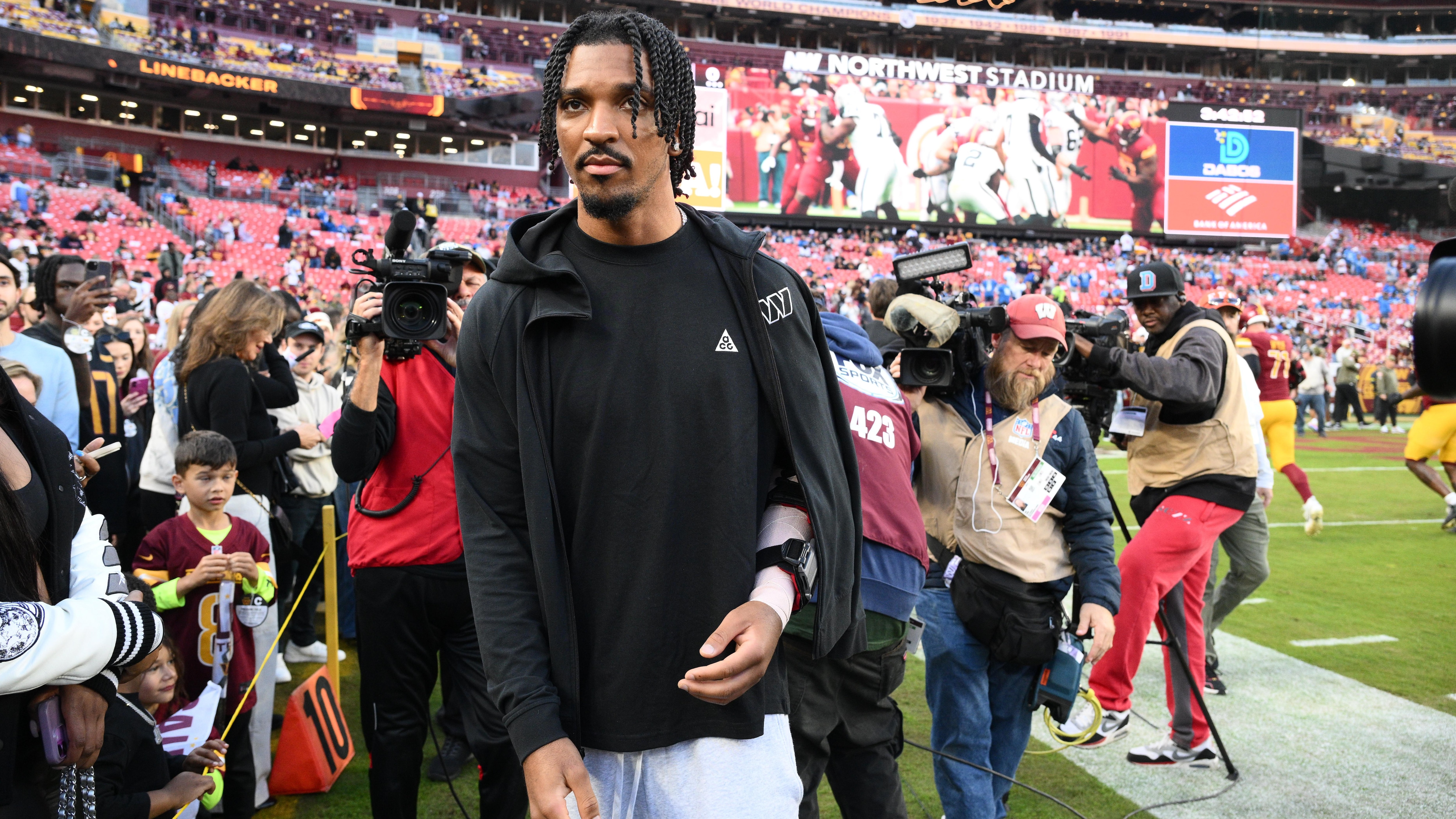 What Is Jayden Daniels' Timeline to Return from Injury? Latest Buzz on ...