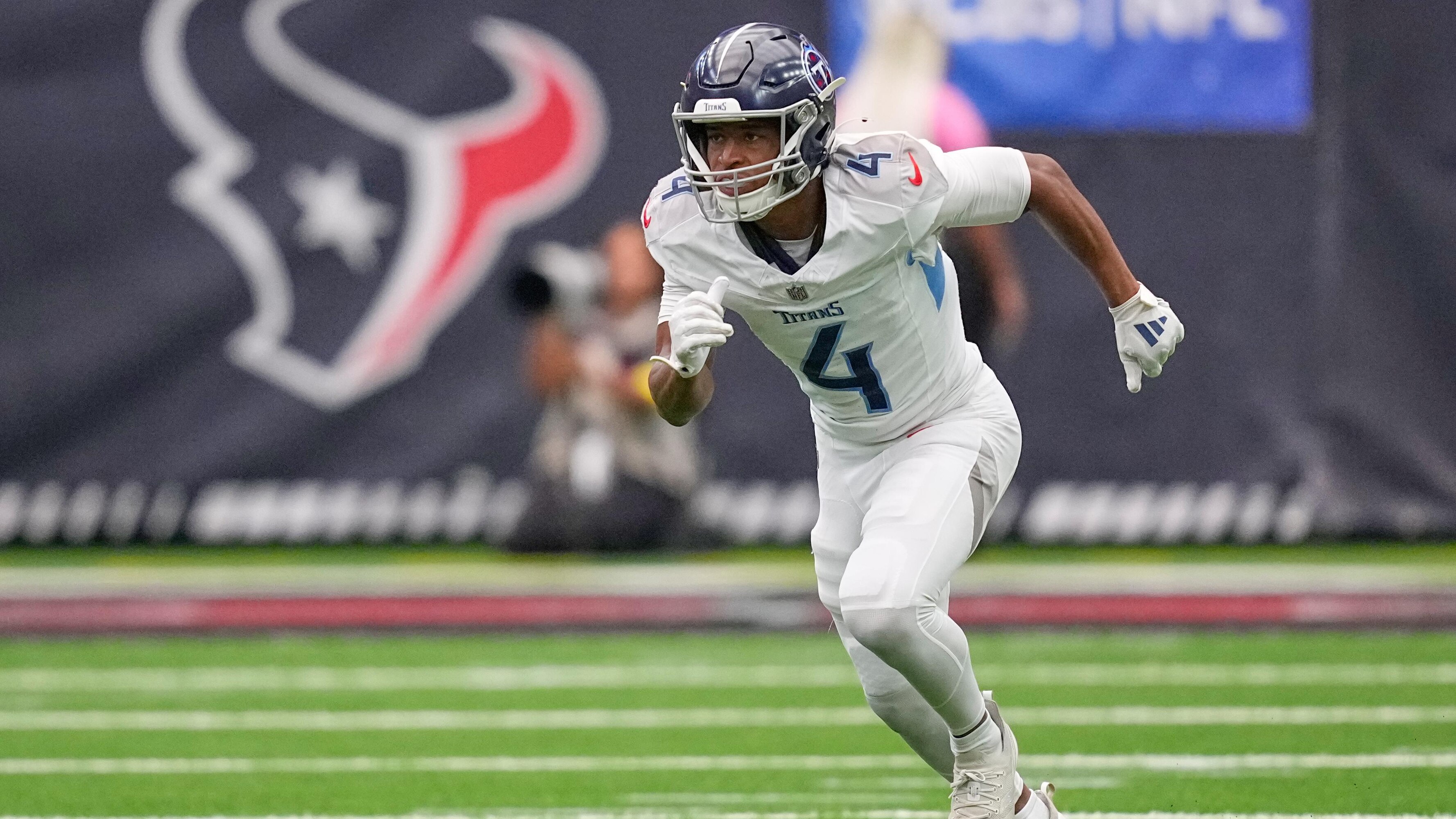 Tyler Lockett, Raiders Agree to Contract amid Jakobi Meyers Trade Rumors
