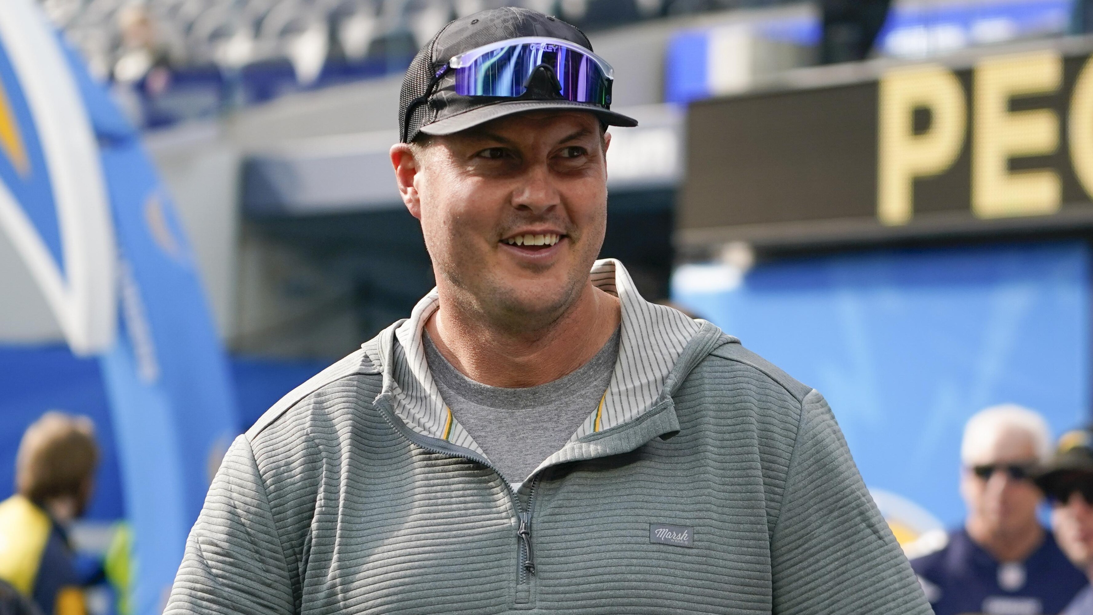 Philip Rivers Reportedly to Visit Colts After Daniel Jones Injury ...