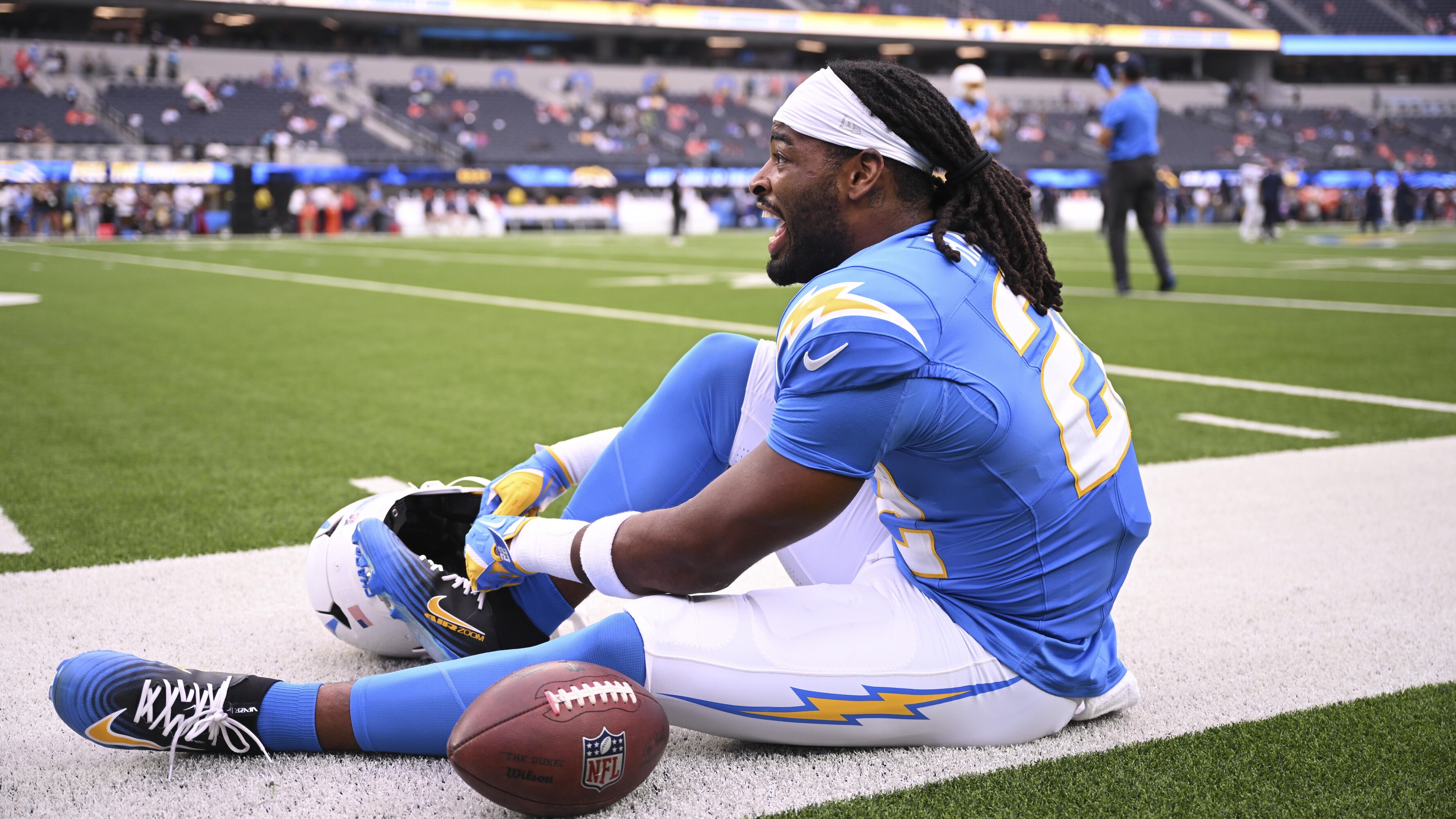 Chargers' Najee Harris Out for NFL Season With Torn Achilles Injury ...