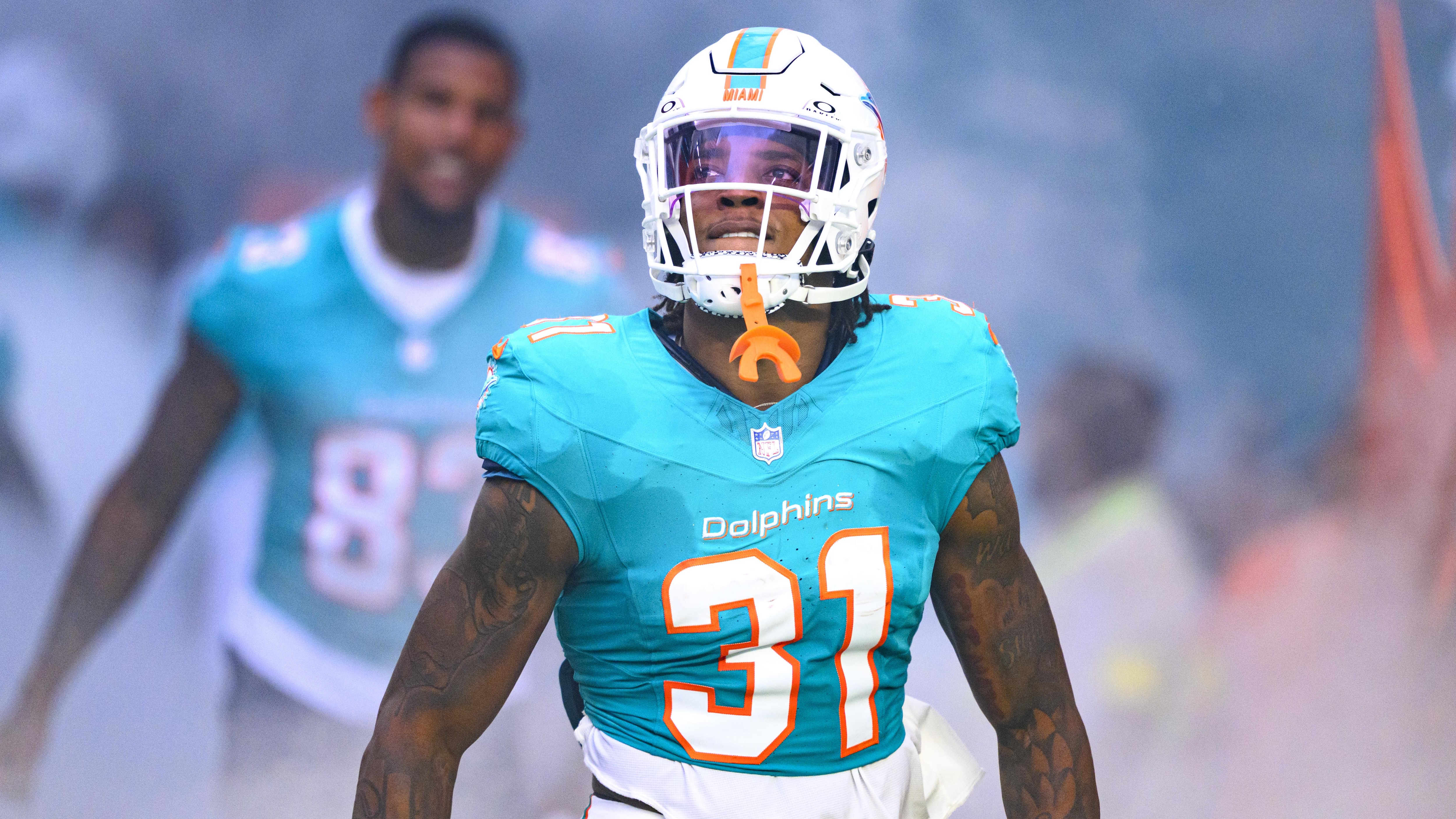 Fantasy Football Sleeper Ollie Gordon II Hyped by NFL Scout, Compared to Corey Dillon