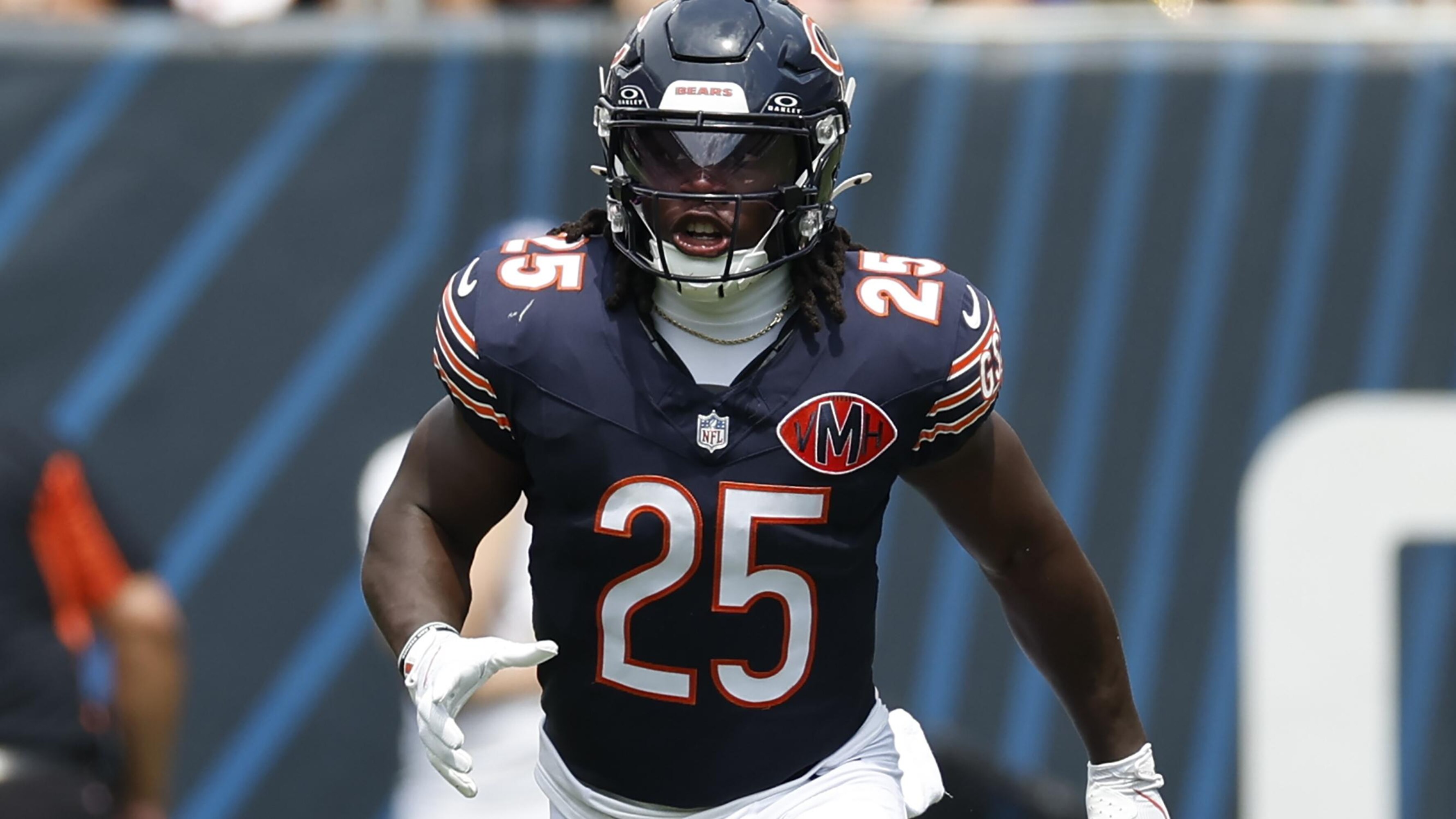 Backup NFL RBs Worth Stashing on Your Fantasy Football Roster After Week 1