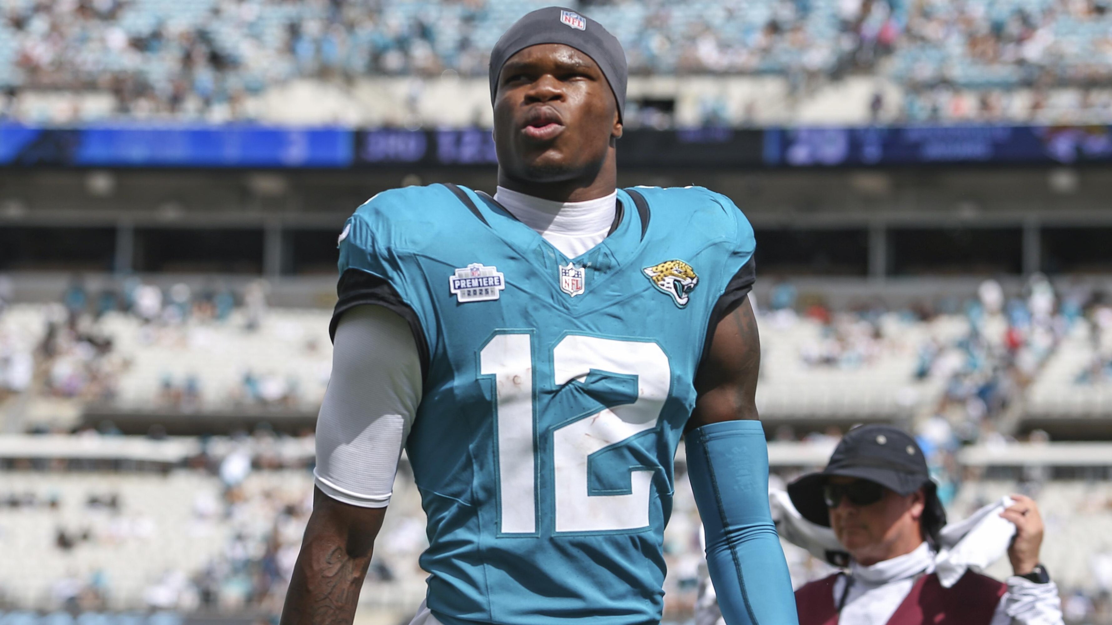 Joe Burrow Hypes Travis Hunter's 'Ball Skill Ability' Ahead of Jaguars vs. Bengals