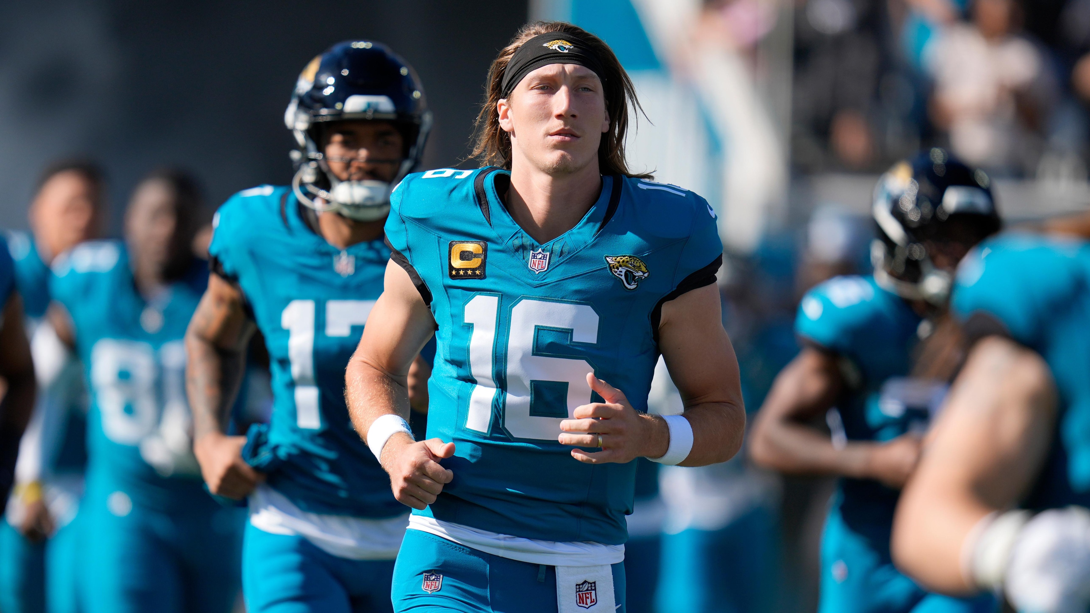 Jaguars Reacts to Post Declaring Worst Uniforms of NFL Week 15 in Game ...