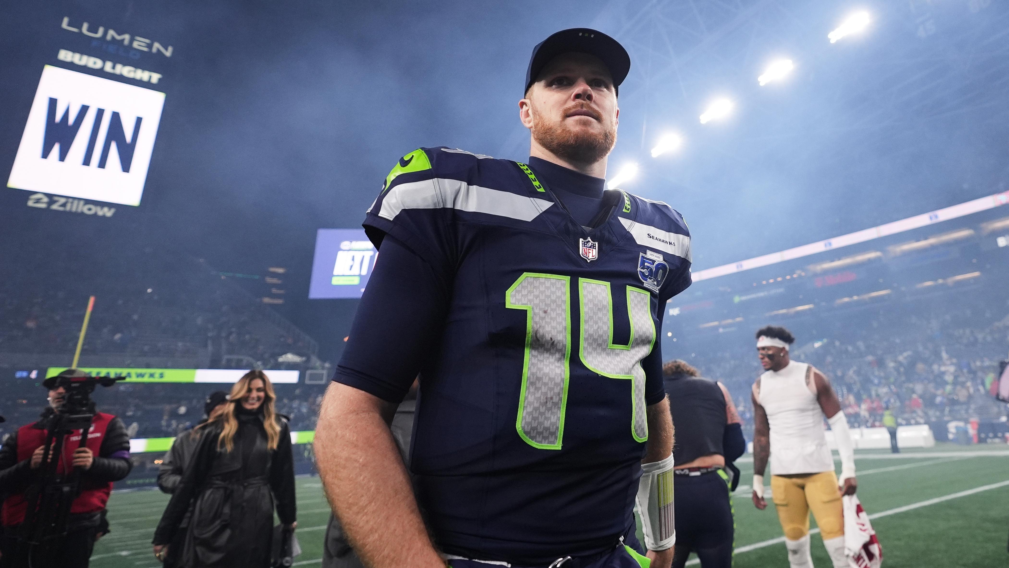 Russell Wilson Hypes Sam Darnold, 'LEGIT' Seahawks After Blowout Win vs ...