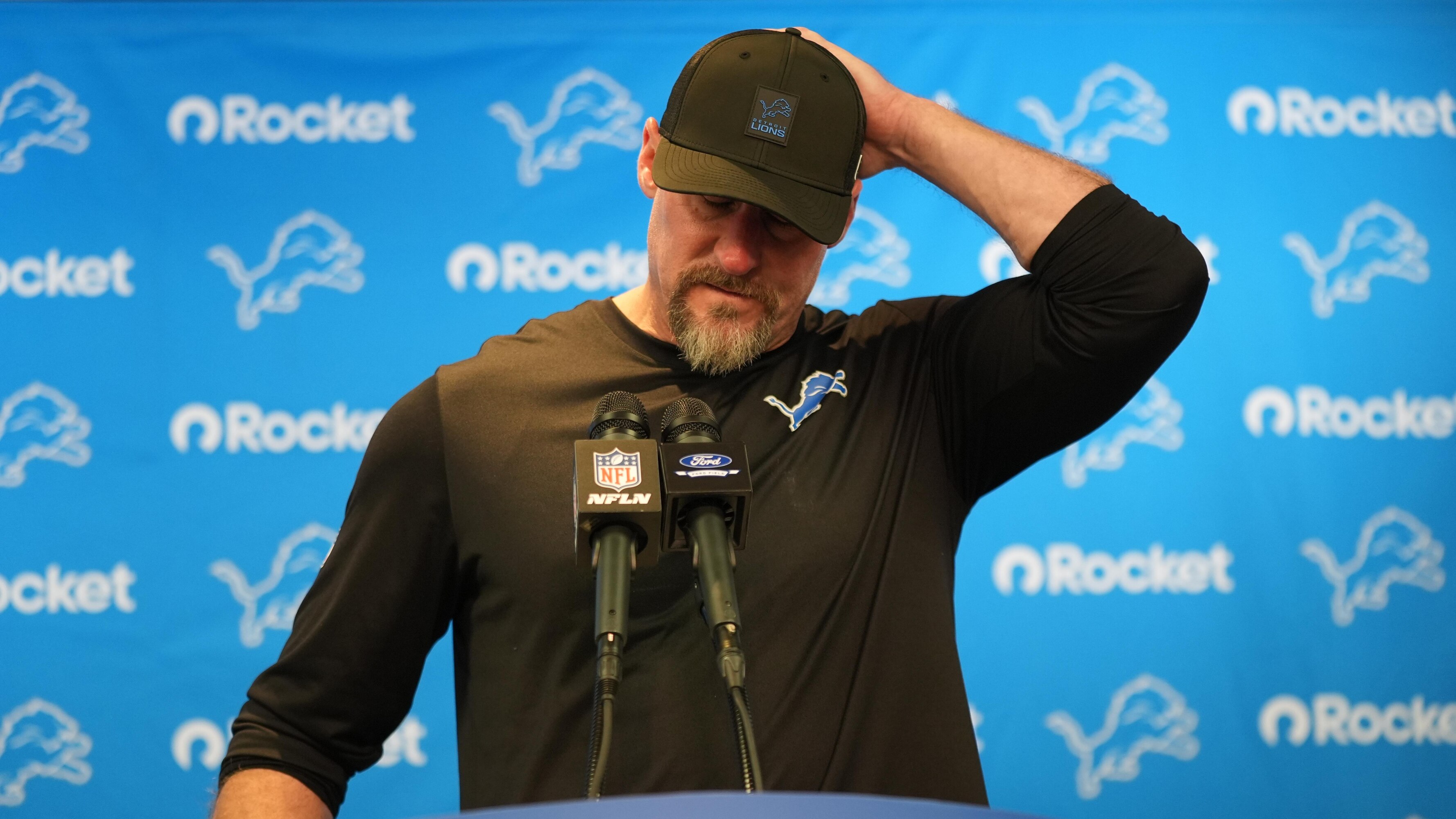 Dan Campbell Takes Blame After Controversial Ending to Lions' Loss vs ...
