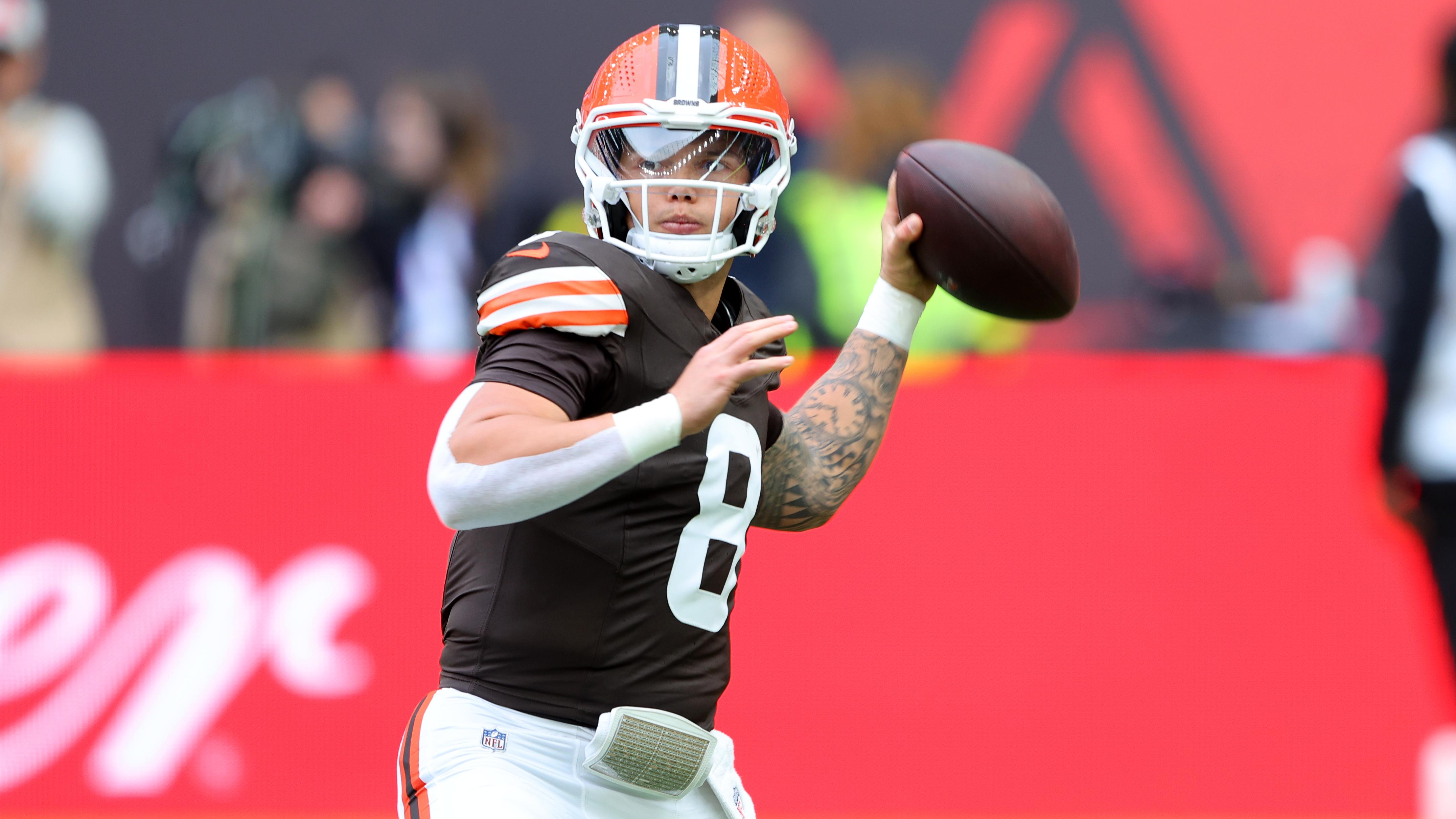 Myles Garrett Praises 'Composed' Dillon Gabriel After Browns' Loss to Vikings