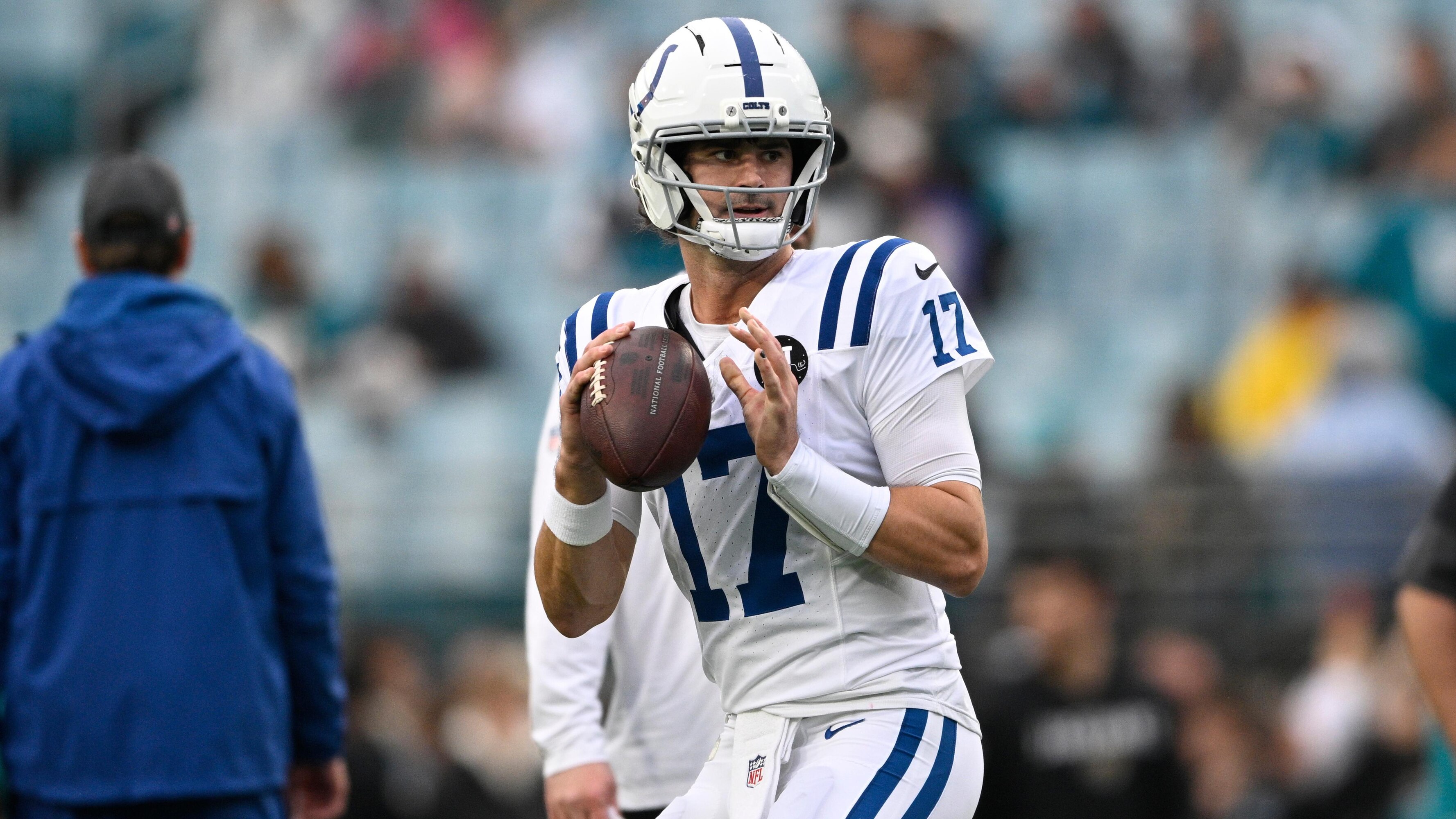 Daniel Jones Thanks Colts, Fans for Support After Season-Ending Injury ...