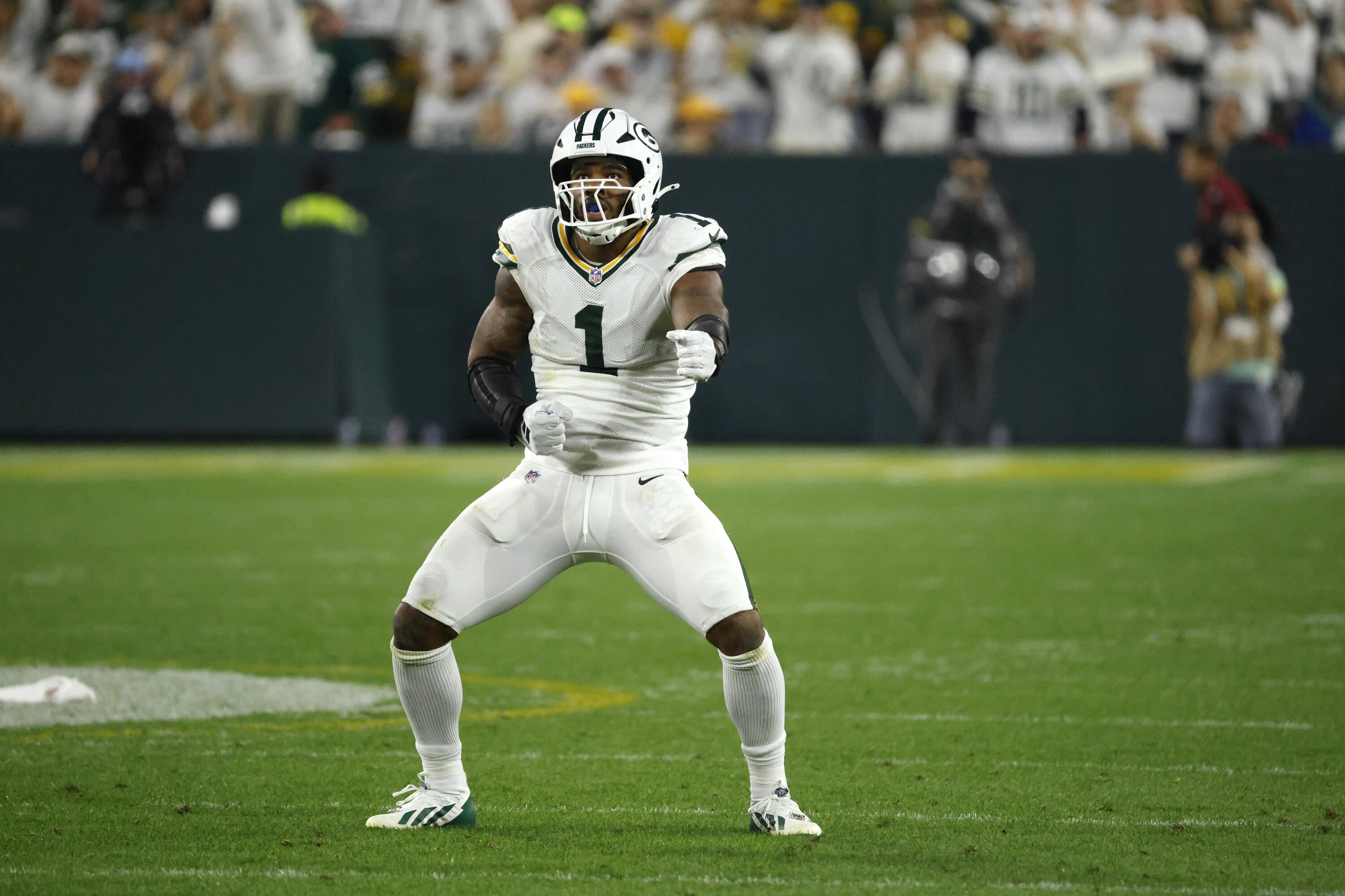Micah Parsons, Jordan Love Impress NFL Fans as Packers Beat Jayden ...