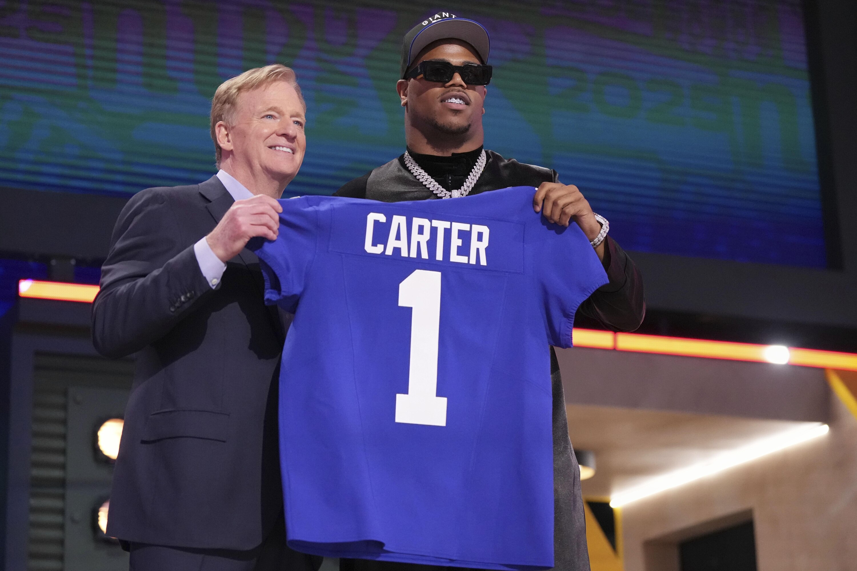 Abdul Carter, Giants Agree to 4-Year, $45.3M Rookie Contract After 2025 NFL Draft
