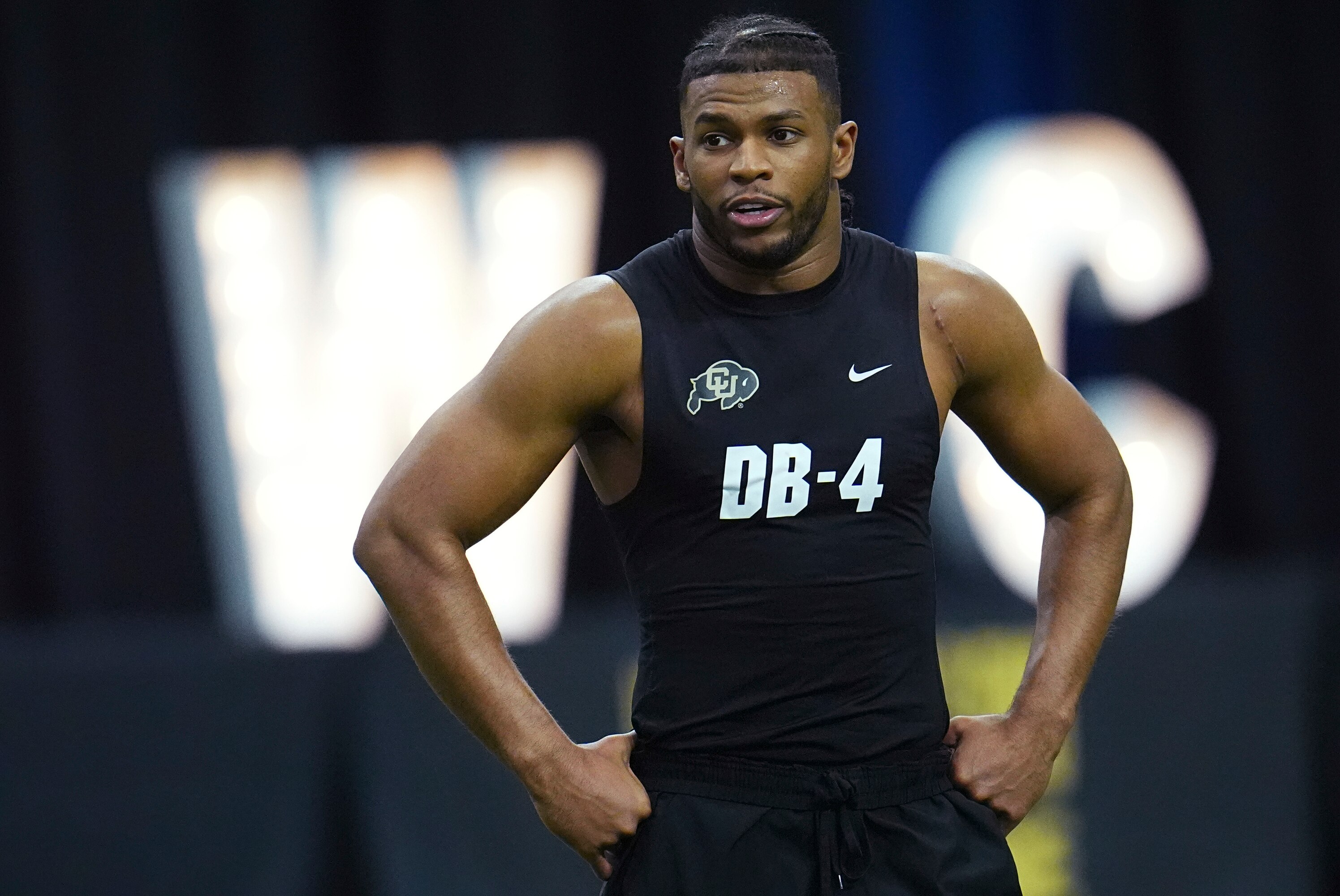 Shilo Sanders Shares Video of Bucs Prep, Alvin Kamara Meetup After UDFA ...