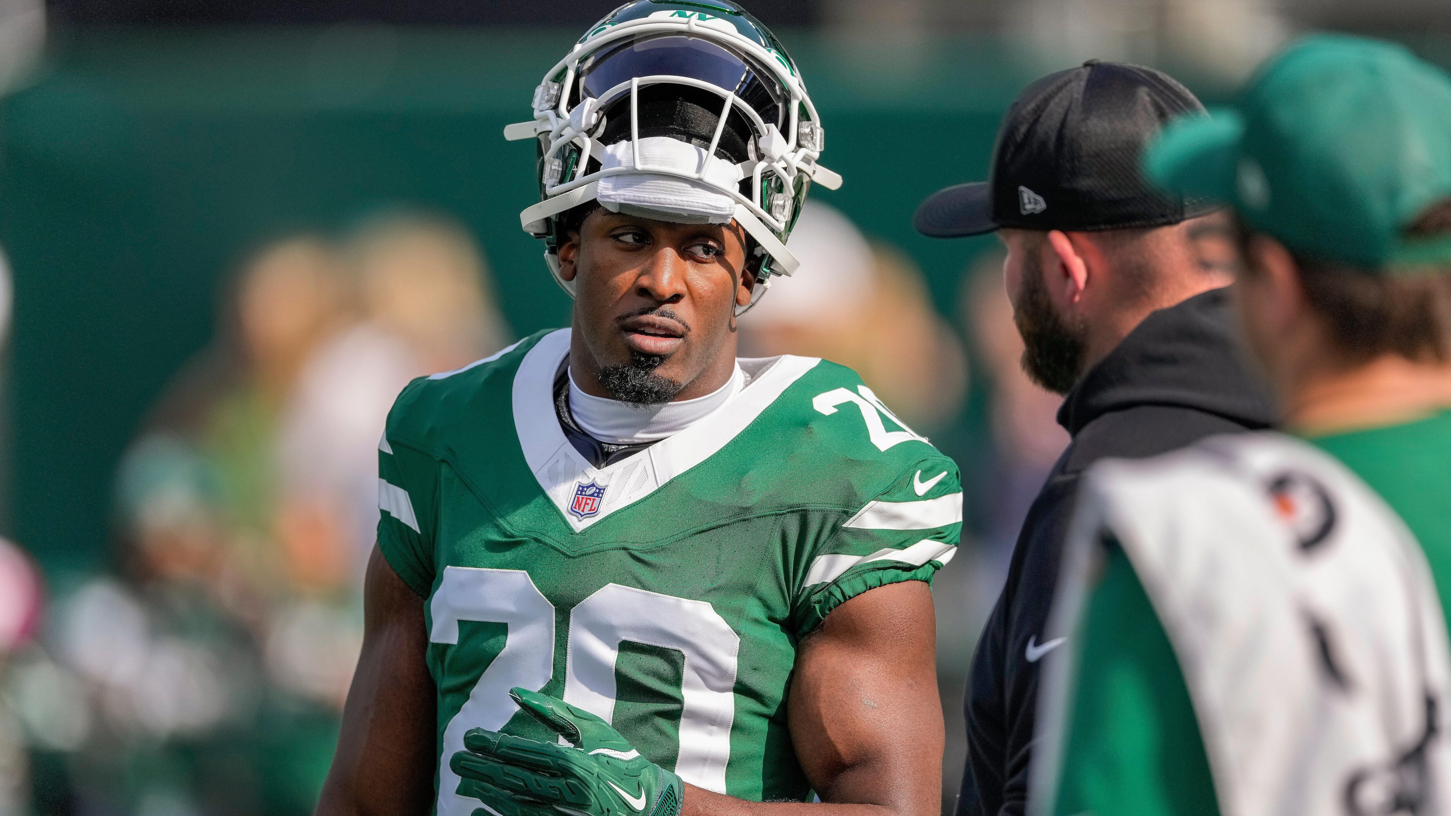 Chargers, Chiefs Reportedly Eye RB Trade Before Deadline amid Alvin Kamara Rumors