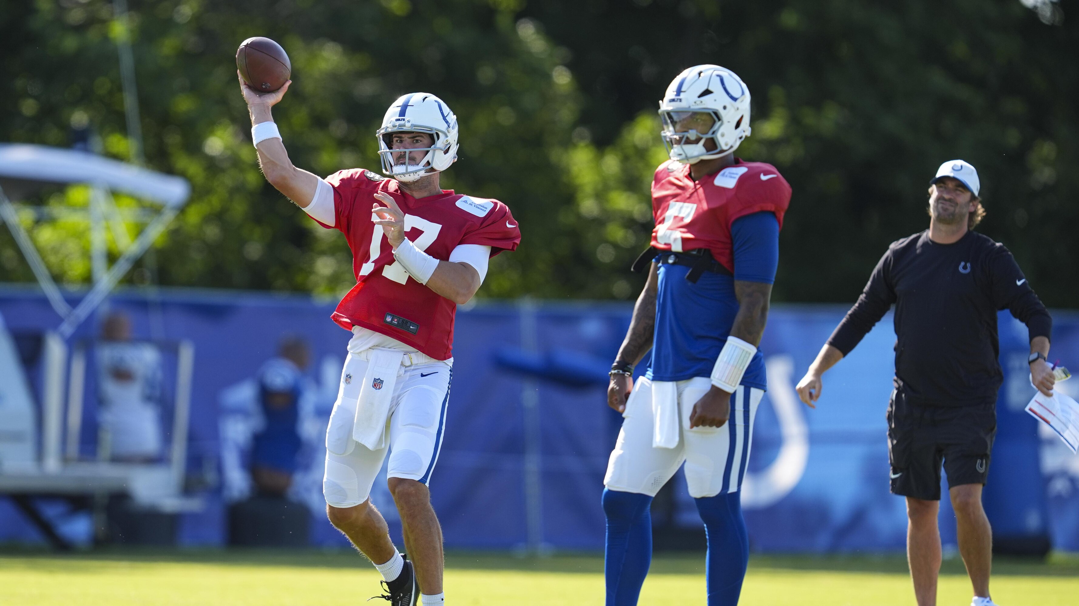 Anthony Richardson, Daniel Jones Both Listed at QB1 on Colts ...