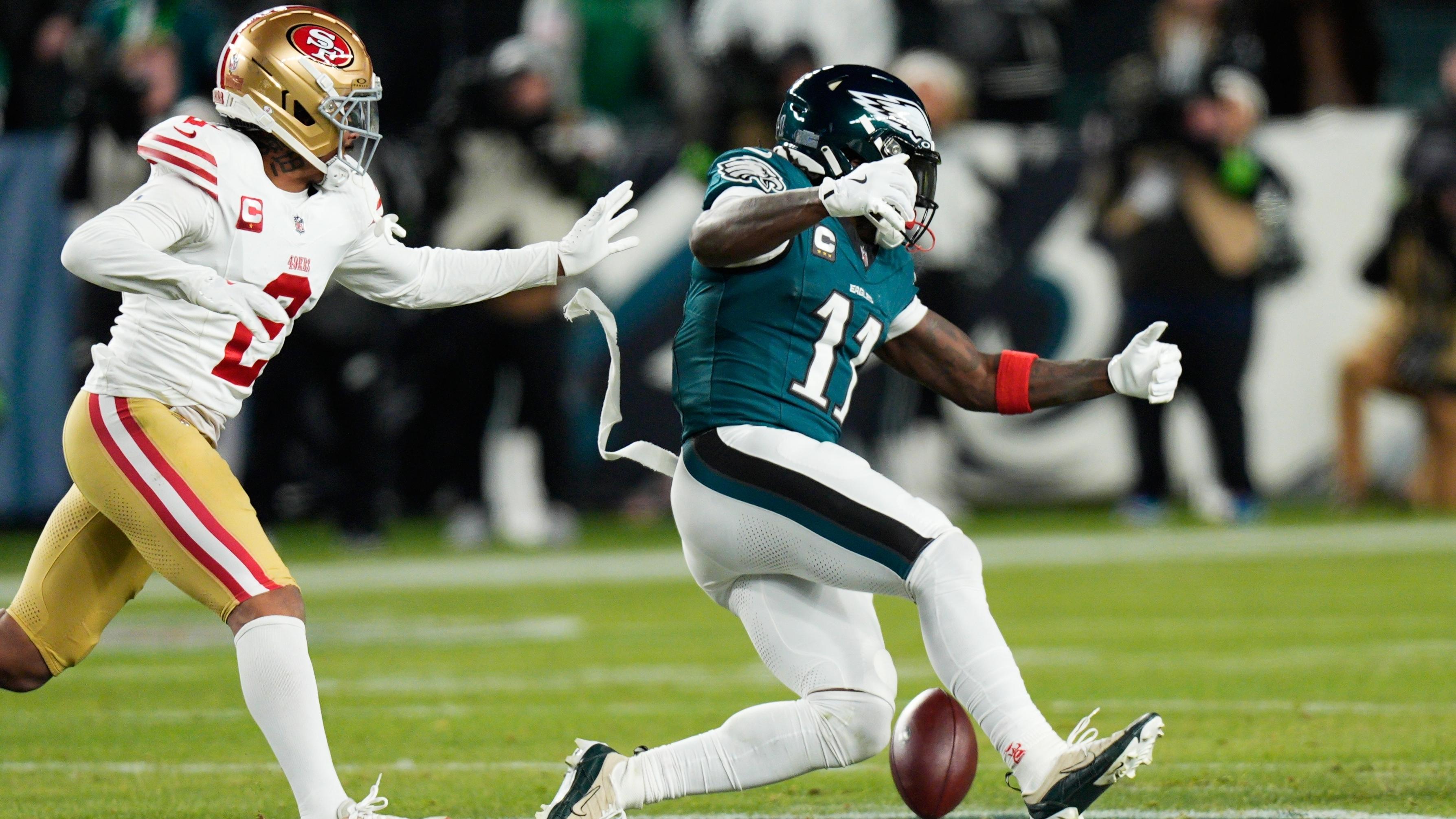 Eagles' A.J. Brown, Nick Sirianni Have Animated Sideline Exchange on ...