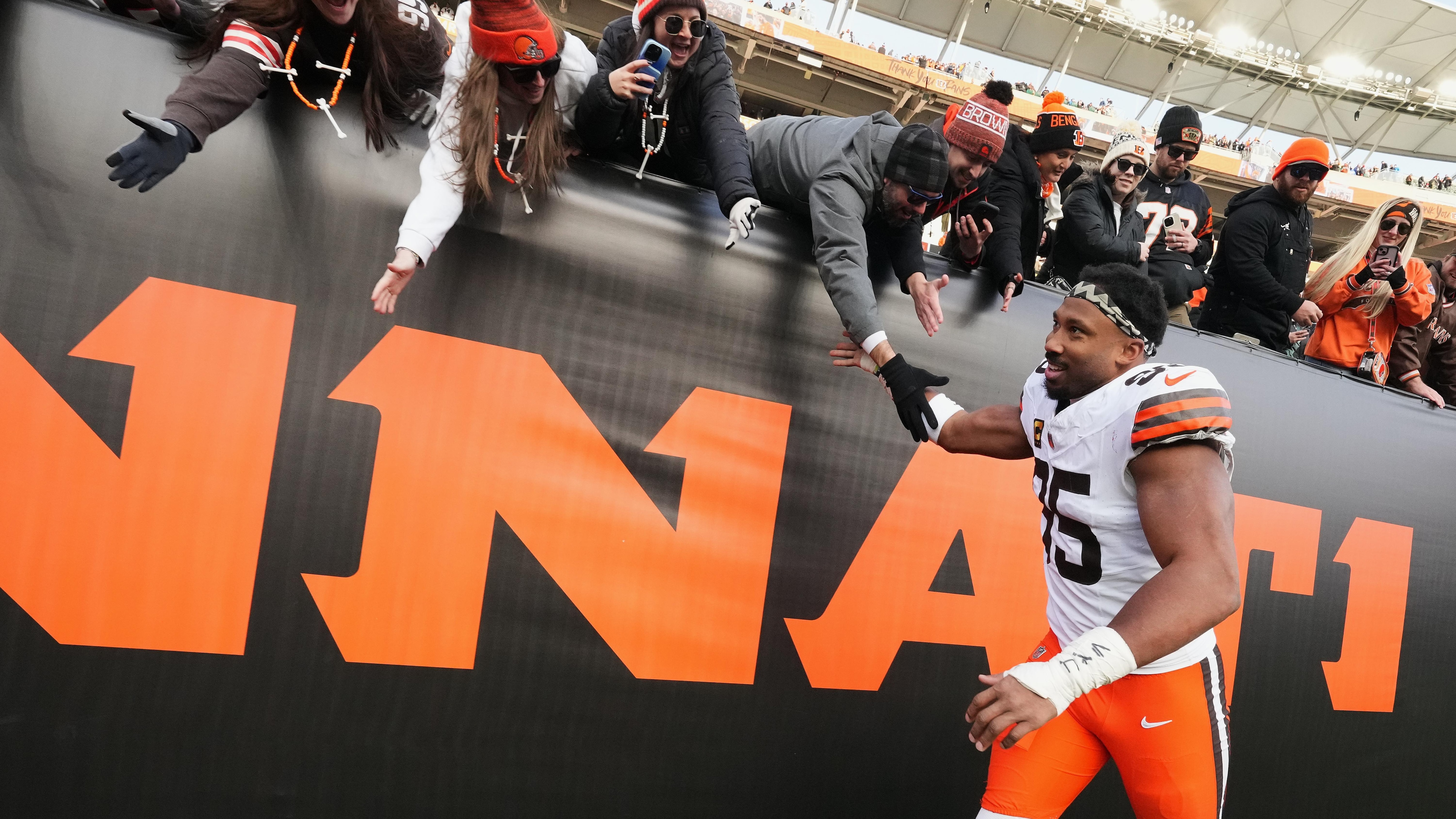 Myles Garrett Reflects on NFL Sack Record, Discusses Plans to Celebrate ...