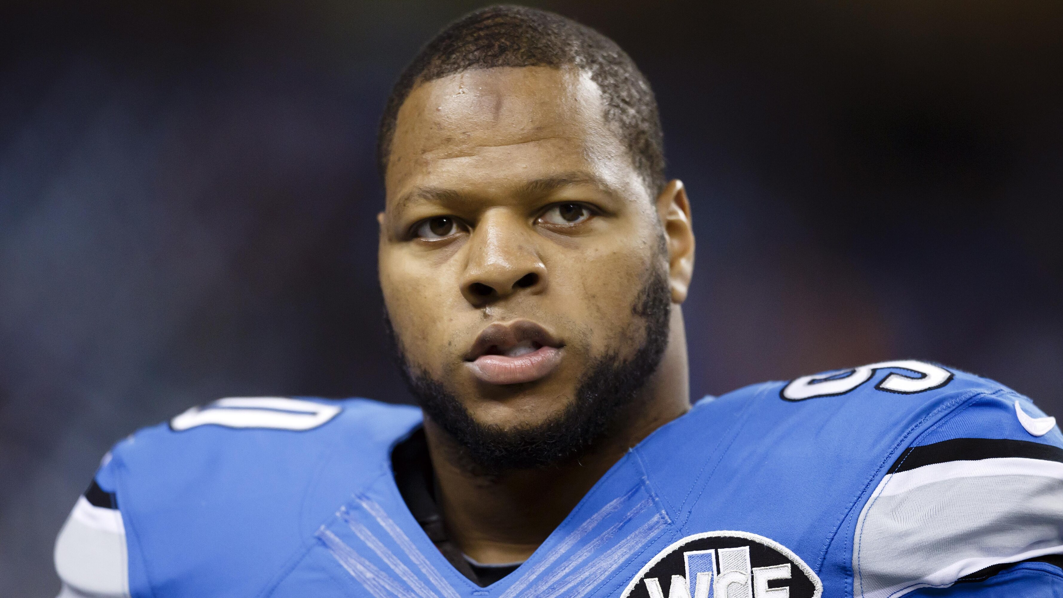 Ndamukong Suh Rips Lions, Says He Should've Been 'Paid More Than ...