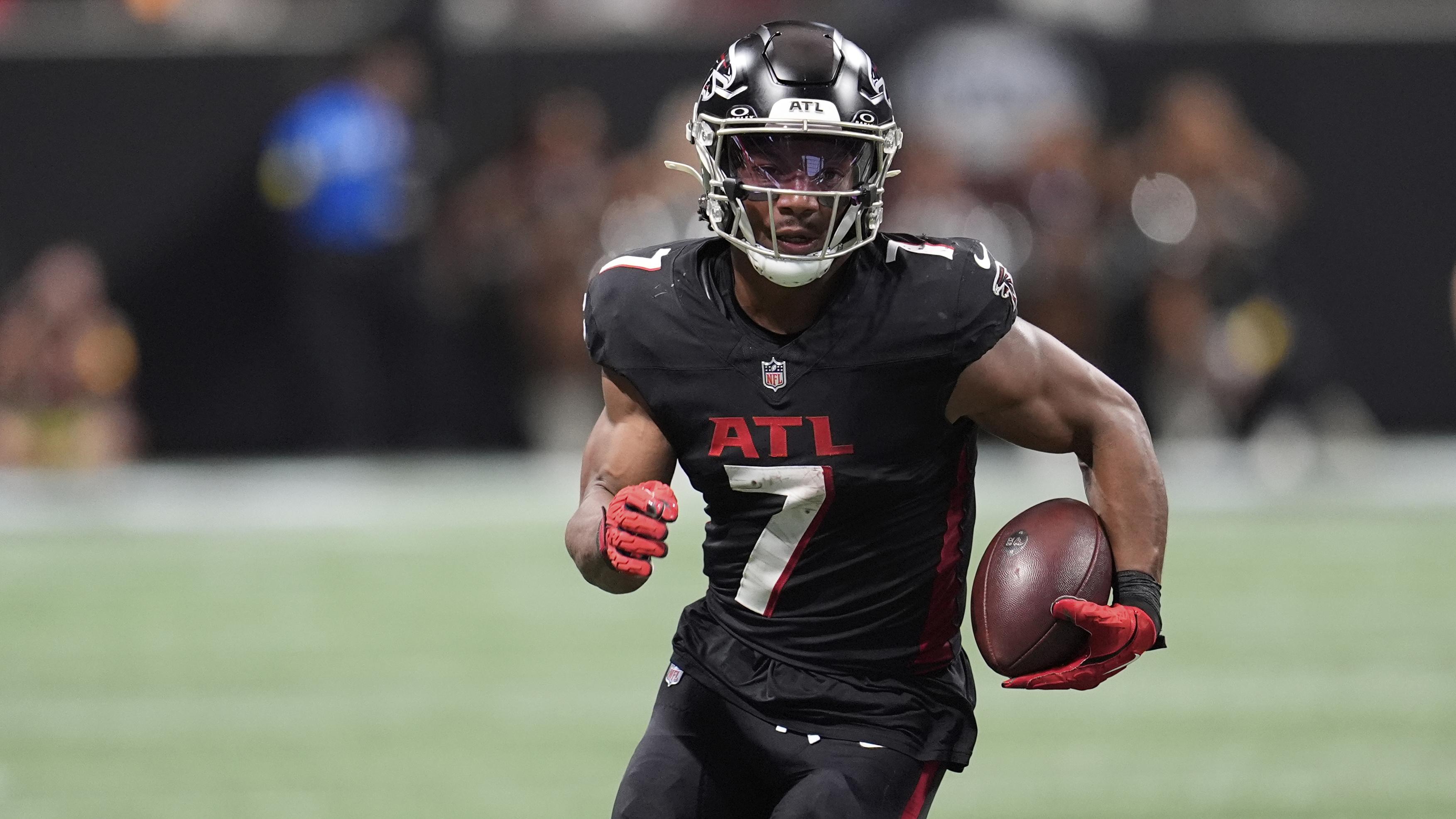 Falcons HC Says Bijan Robinson 'Is Definitely the Best Player' in the NFL