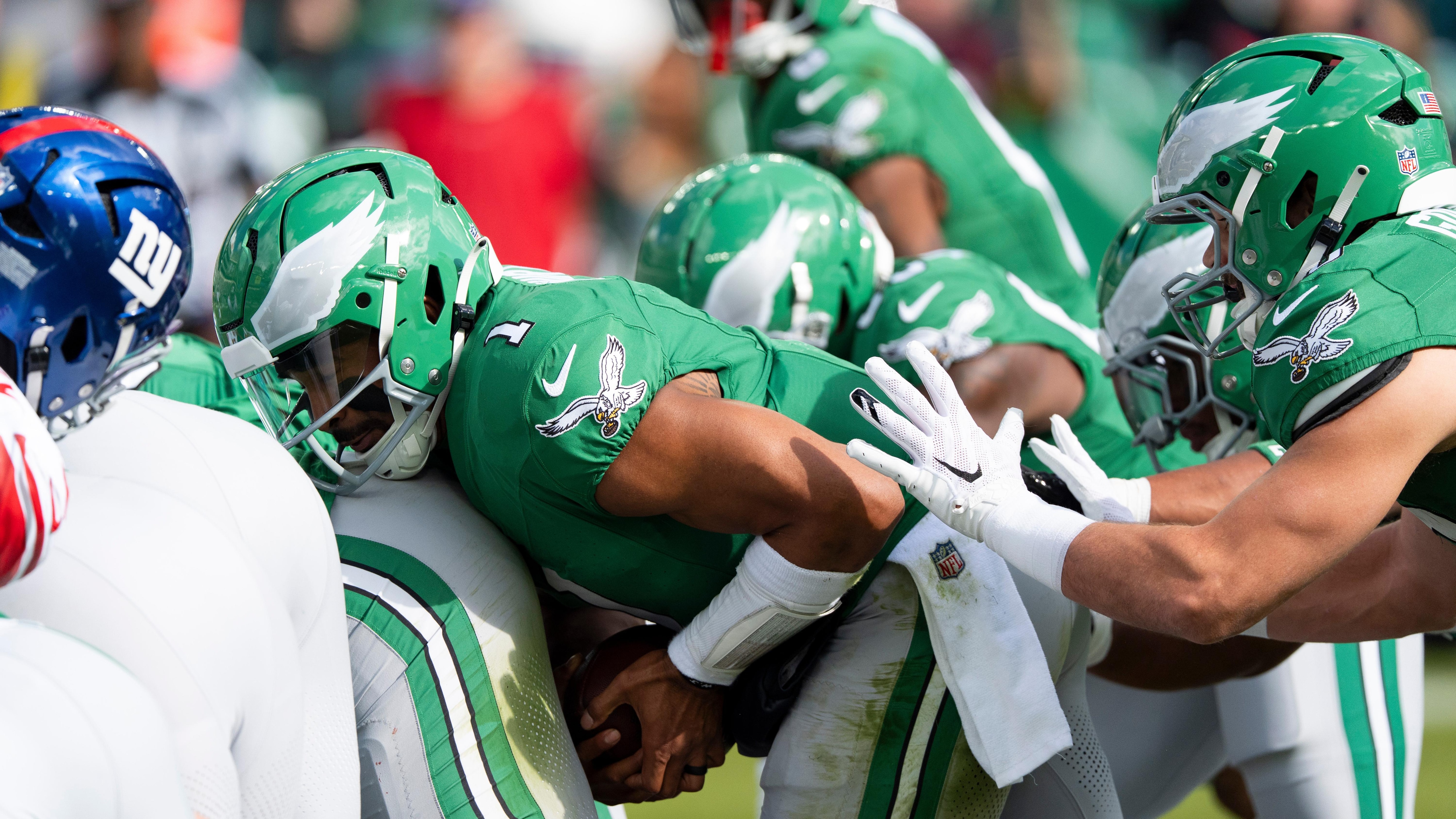 NFL Players Back Eagles 'Tush Push' in Poll Amid Calls For Rule Change ...