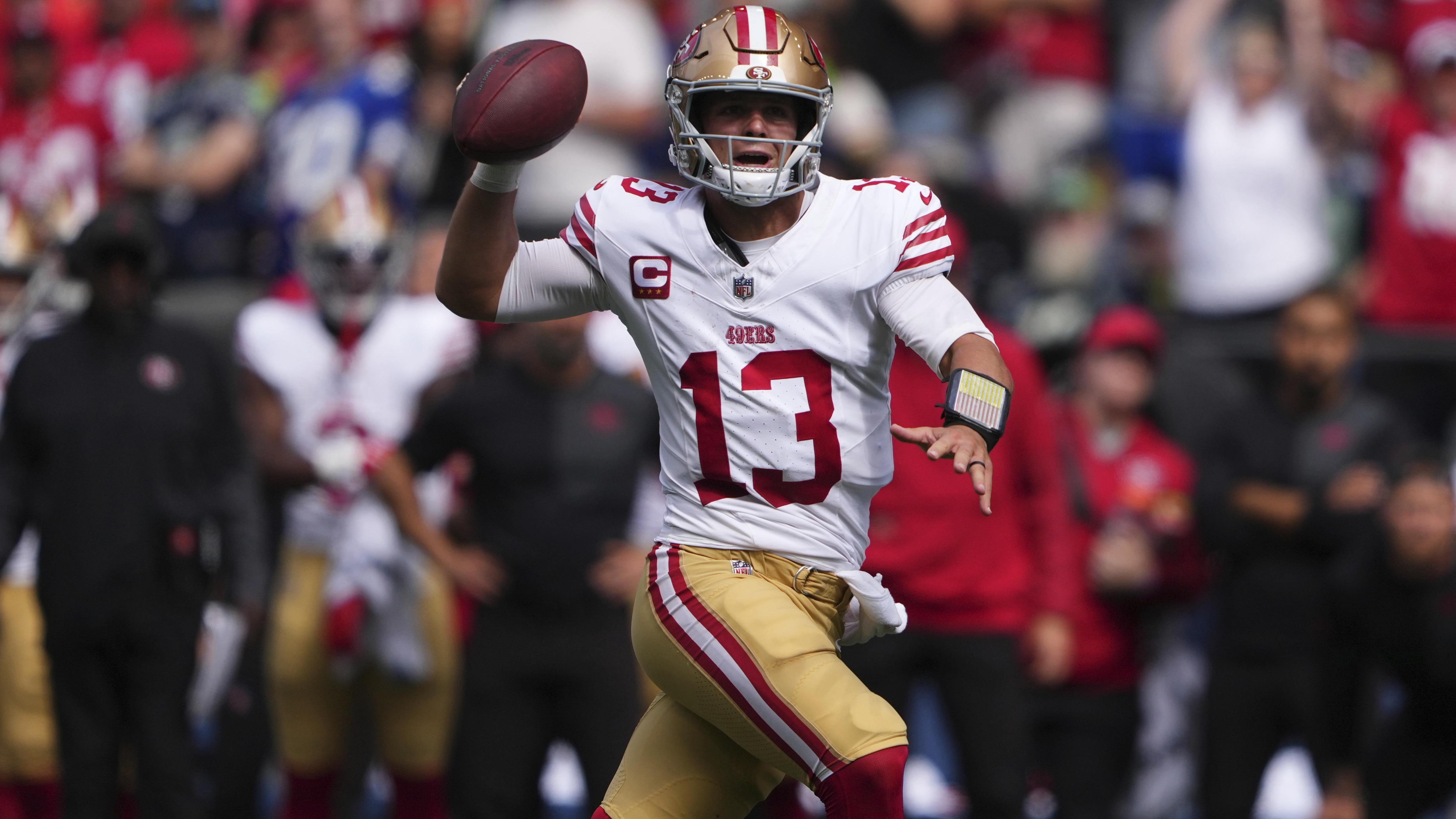 Raiders' Brock Bowers Fine After Knee Injury vs. Patriots, No Concerns ...