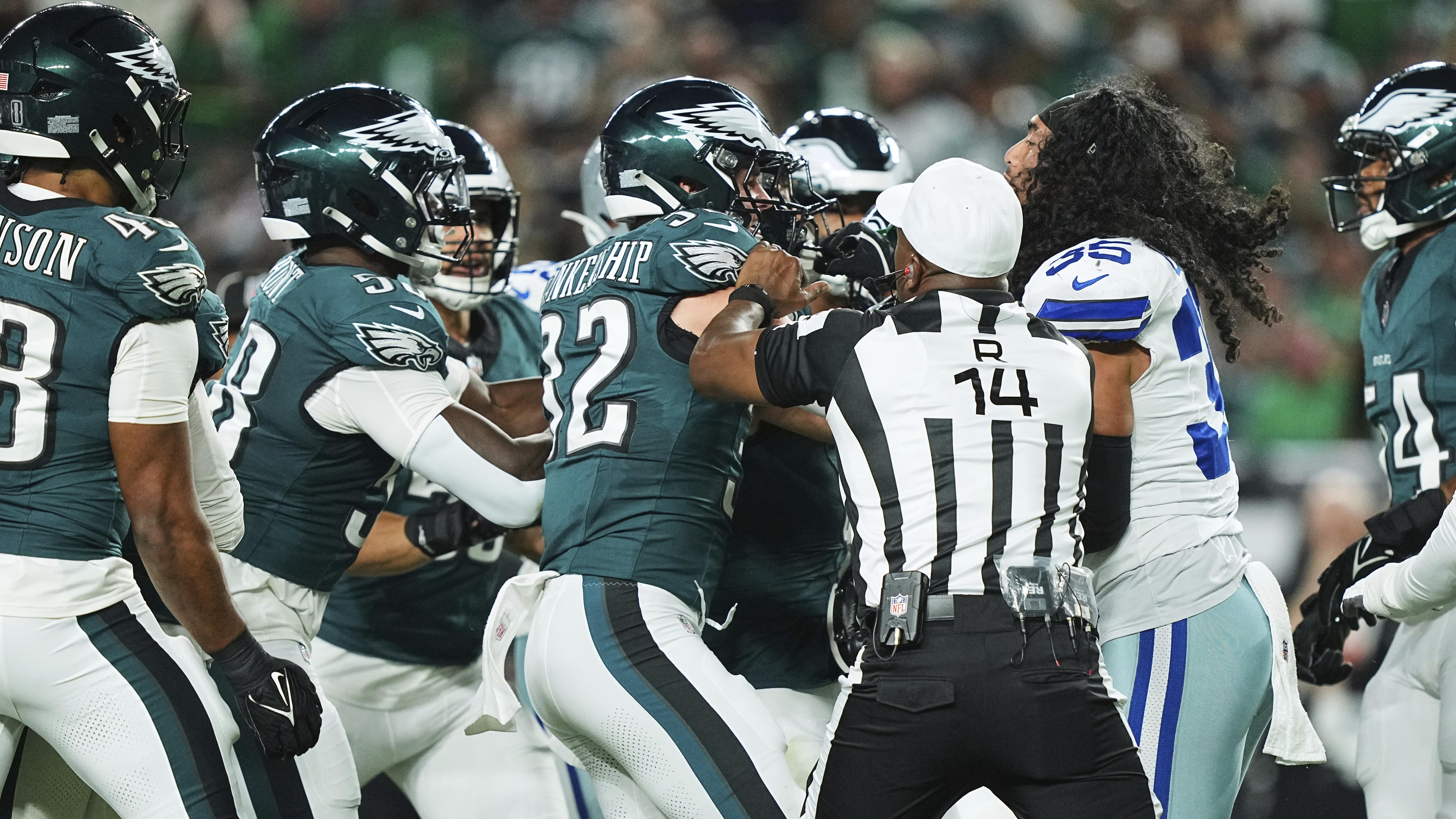 Cowboys, Eagles Players Fight After Kickoff, Draw Unnecessary Roughness ...