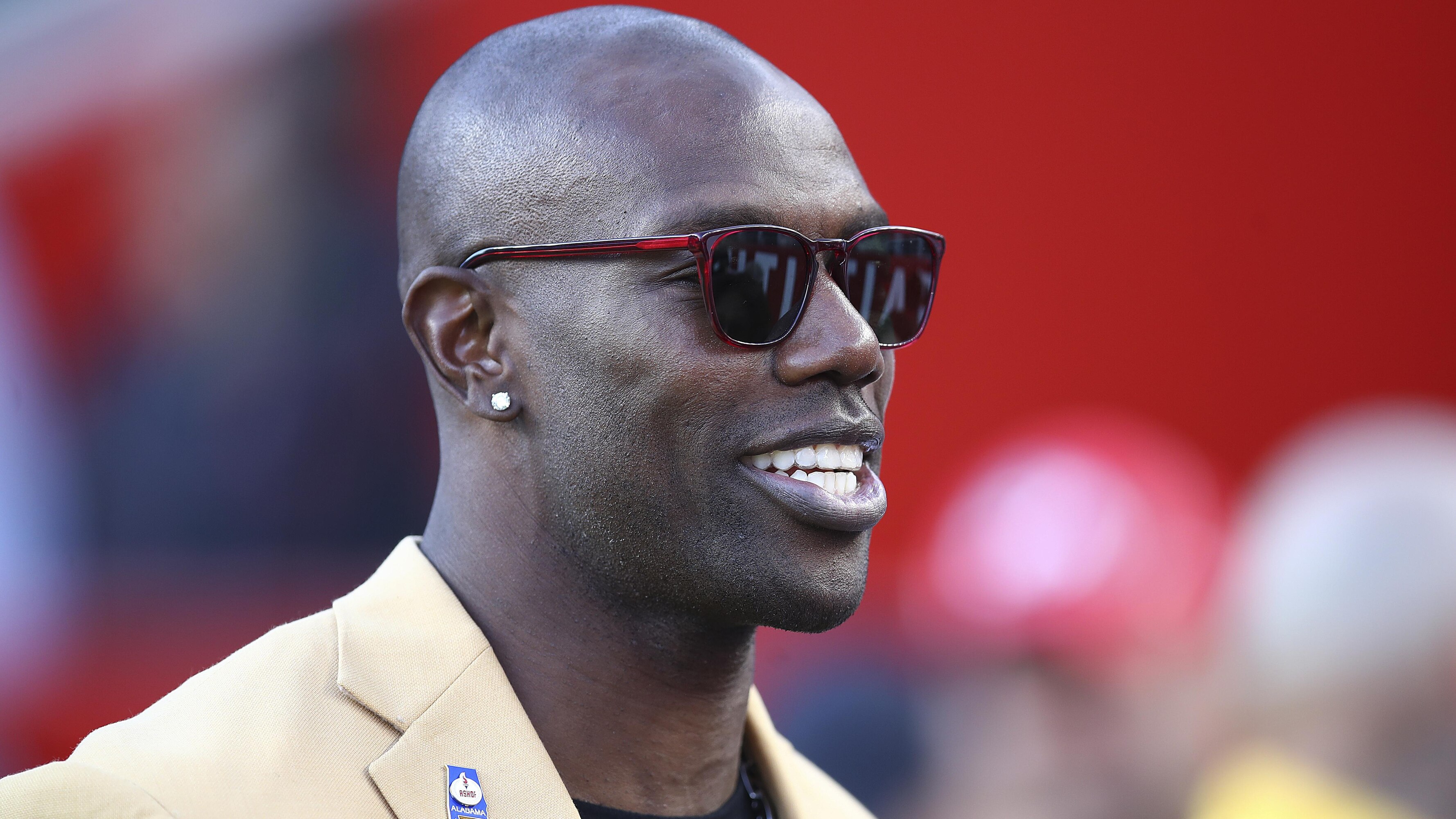 Terrell Owens Gives Hot Take on Tom Brady's Hall of Fame Candidacy ...