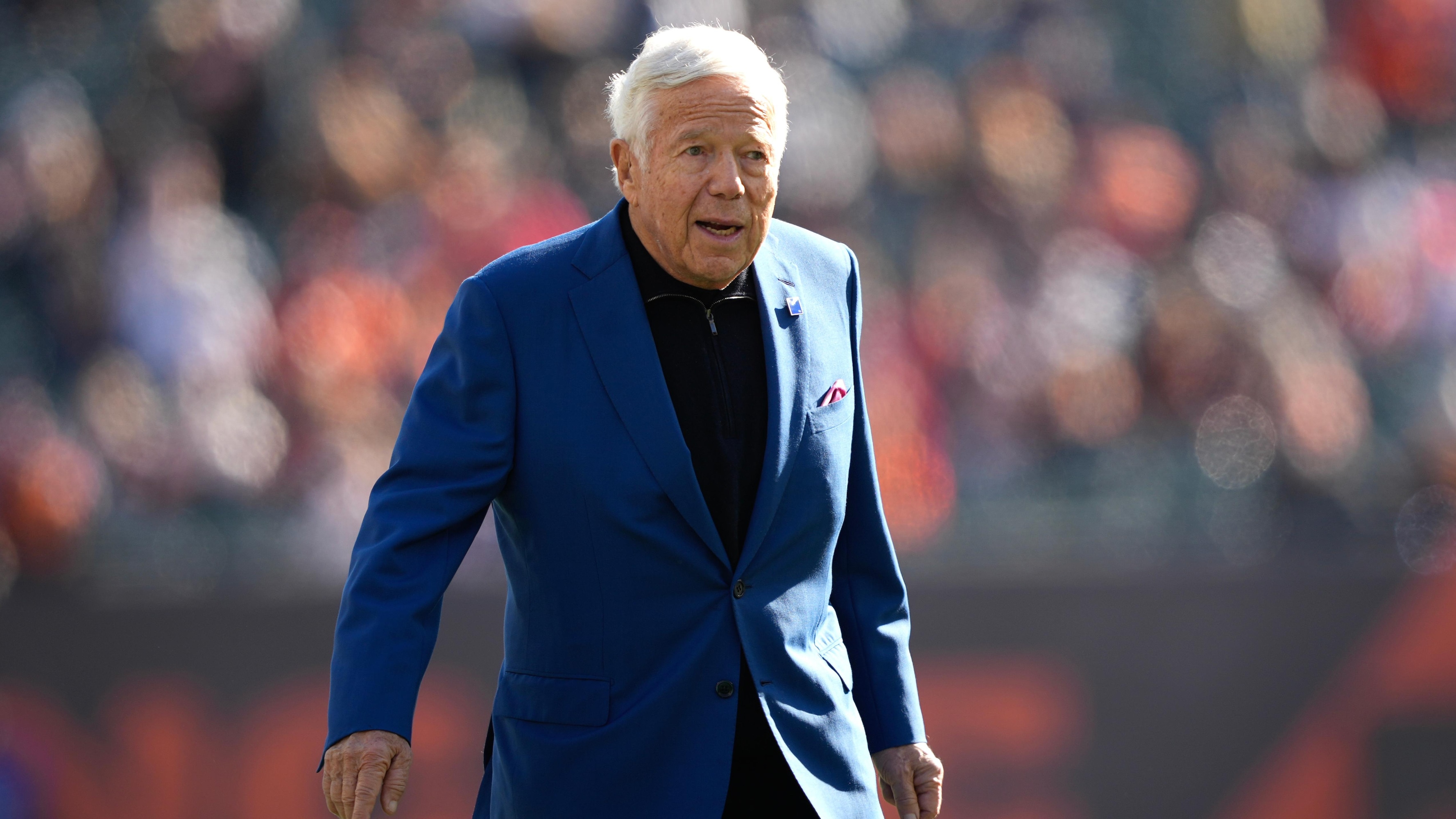 Robert Kraft Reacts to 'Kardashian Curse' After Kendall Jenner Bets on ...