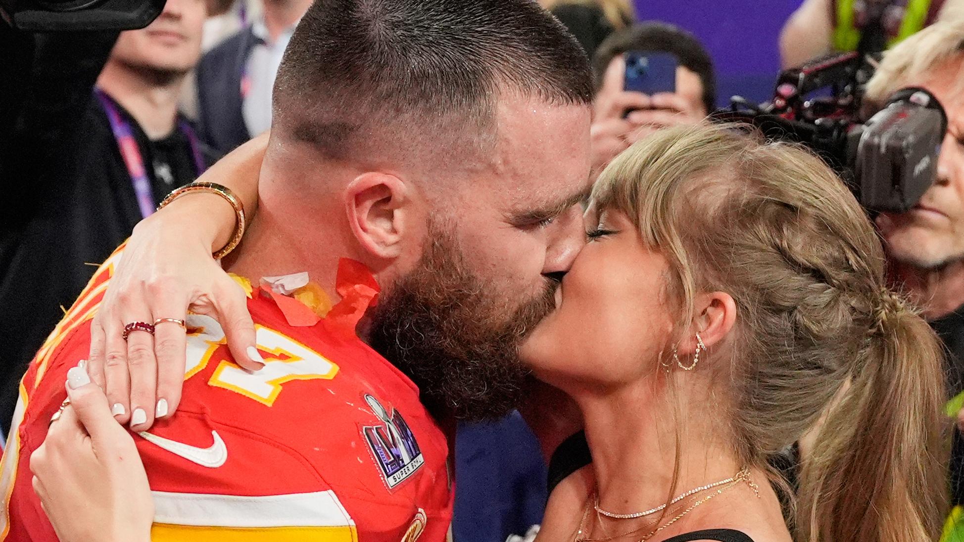 Sports World Reacts to Taylor Swift, Travis Kelce Engagement Announcement, Photos