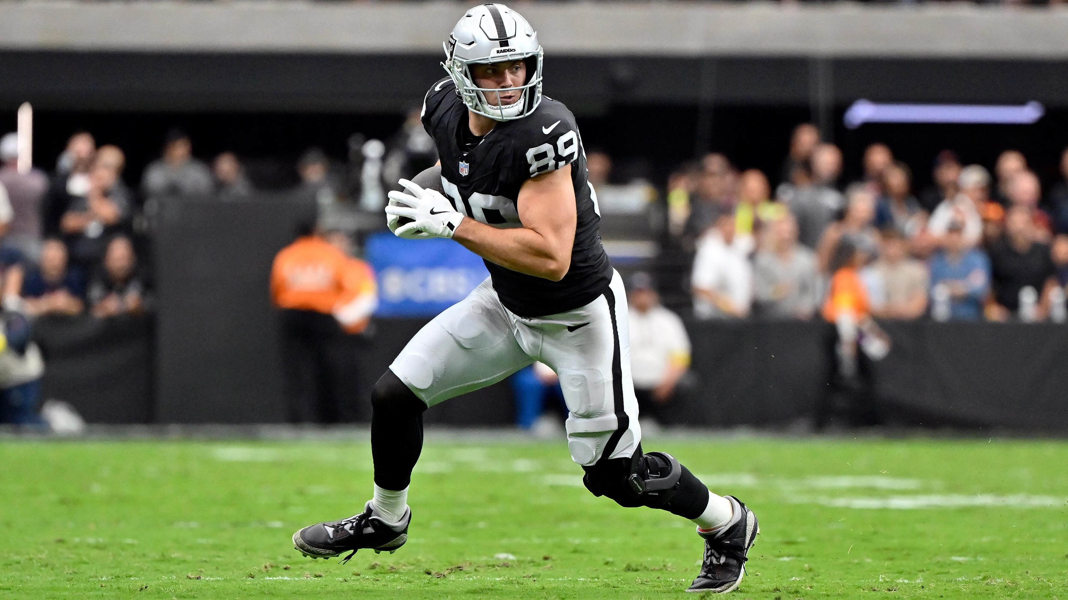 Raiders' Brock Bowers Reportedly Unlikely to Play vs. Chiefs Due to ...