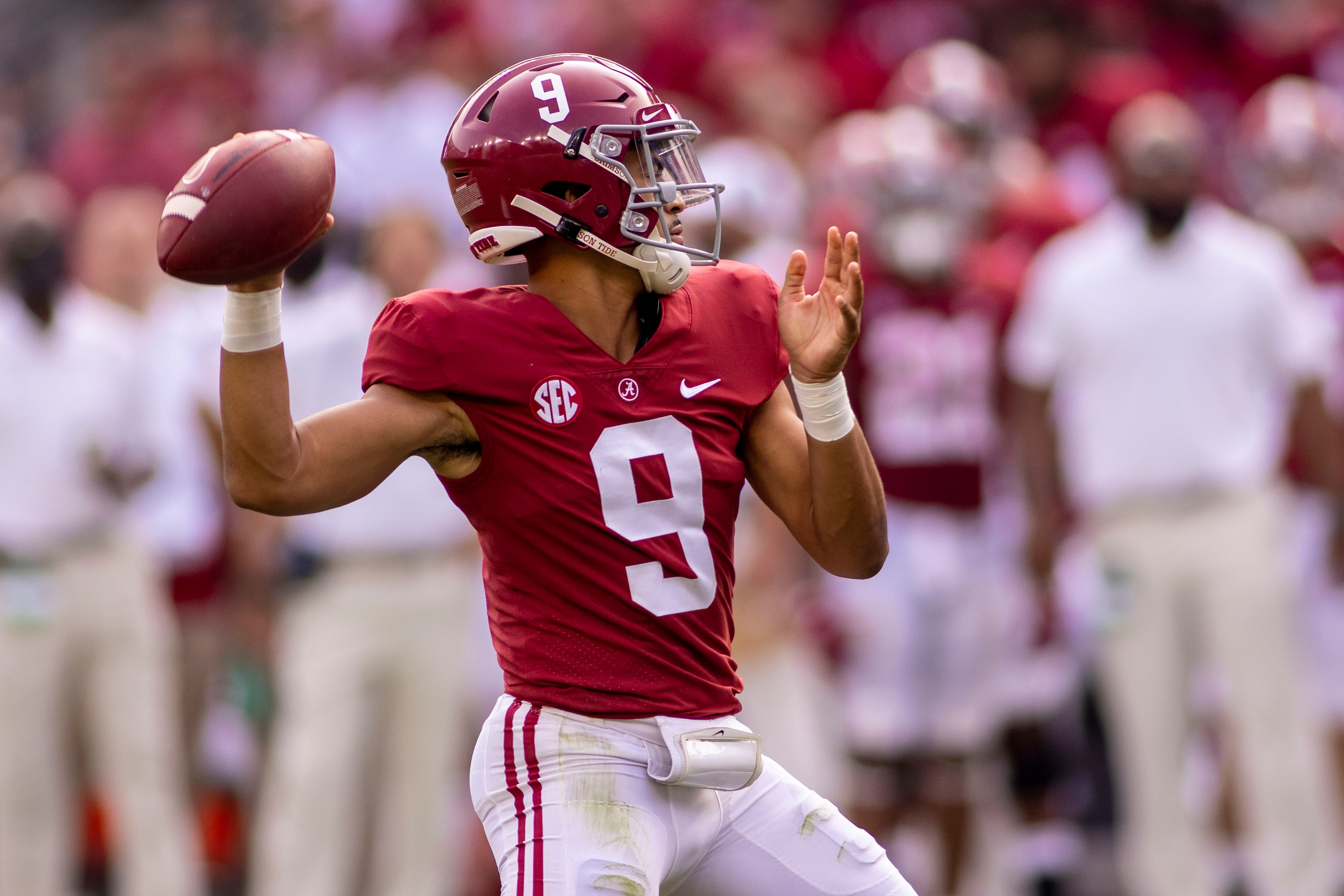 Where Shedeur Sanders, Travis Hunter Rank Among Best Teammates in Last ...